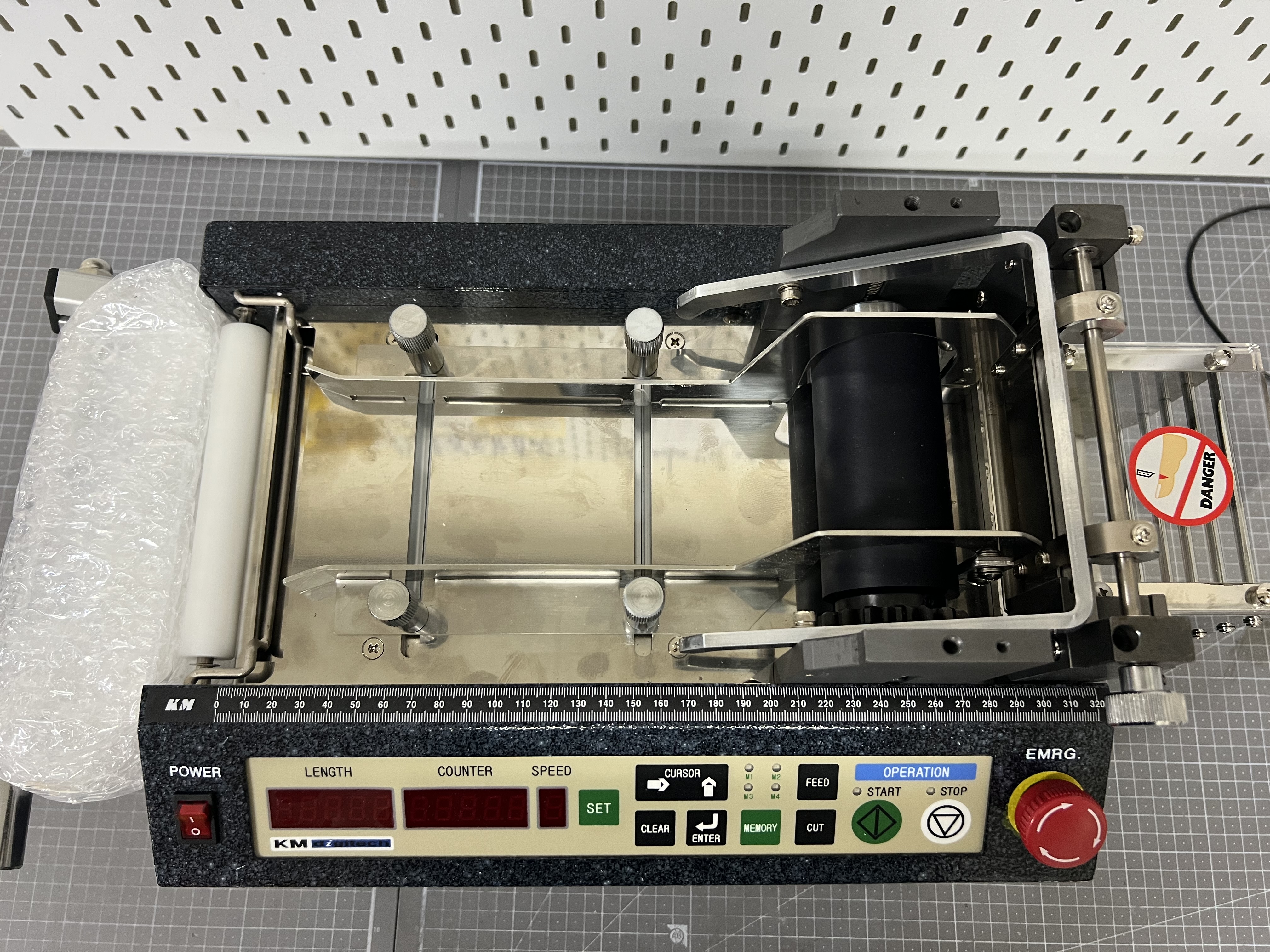 KM-3100 / Digital Cutting Machine / KM DIGITECH