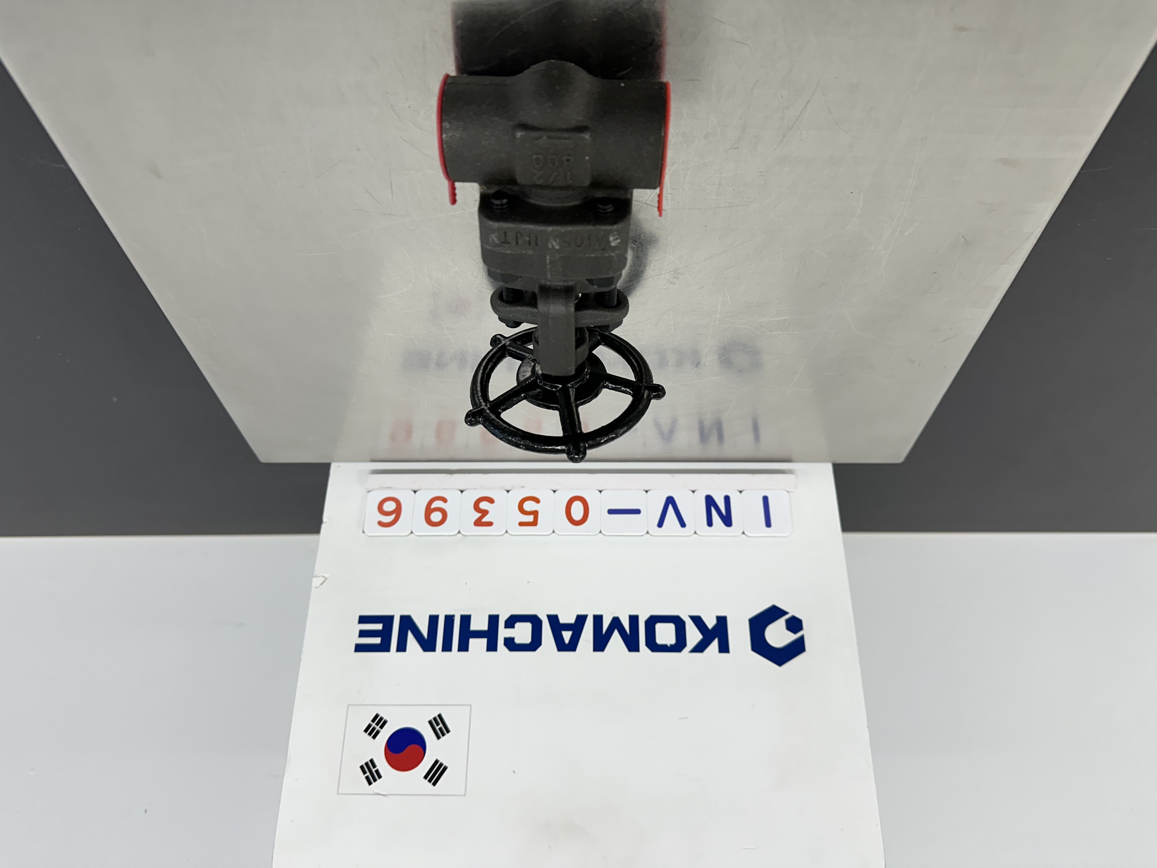 800LB + A105N + 13CR+FS + SW + 1/2" / Globe Valve / DONG EUN VALVE