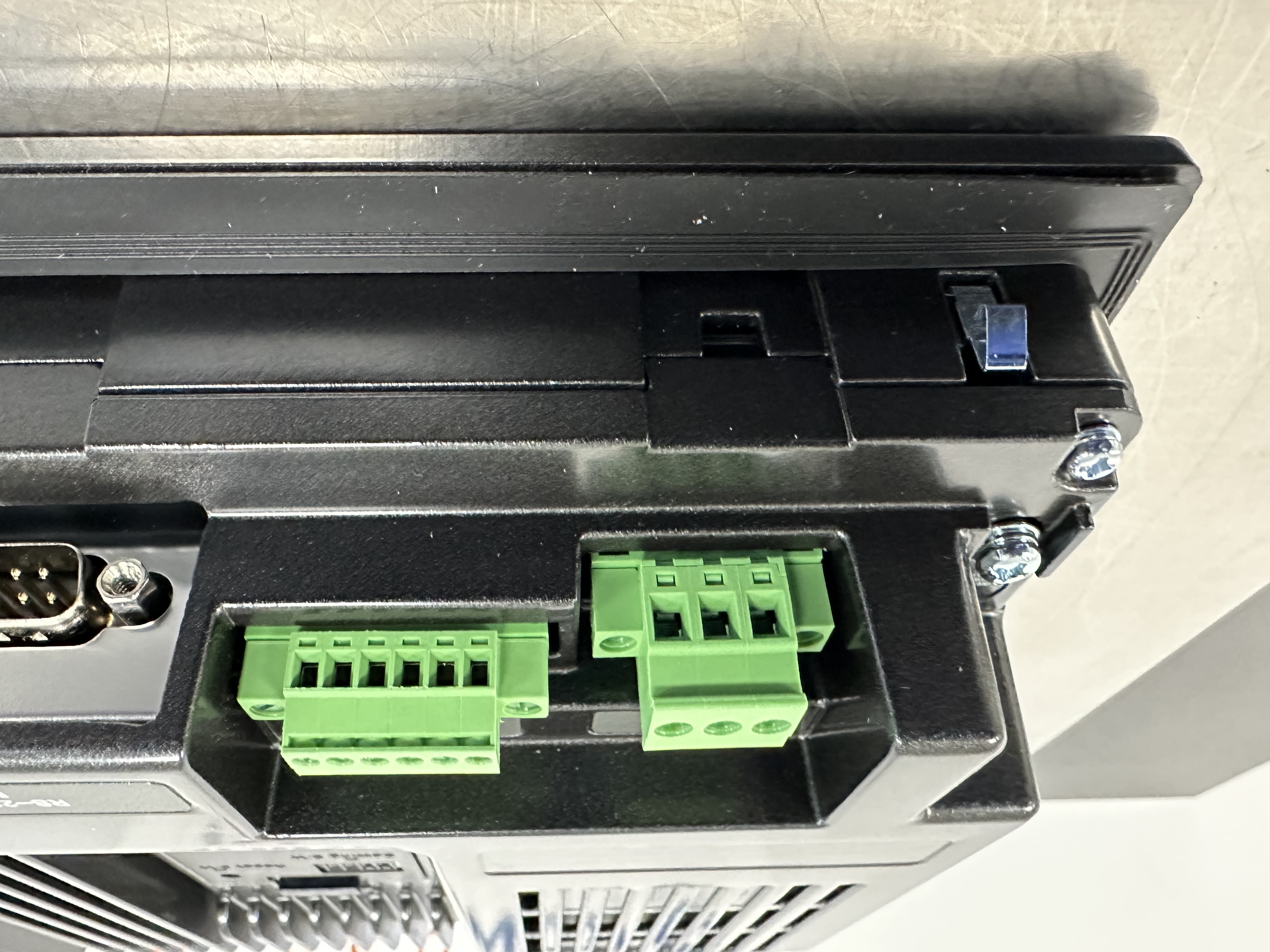 IXP2-0800D / PLC XGT Touch Panel / LS ELECTRIC