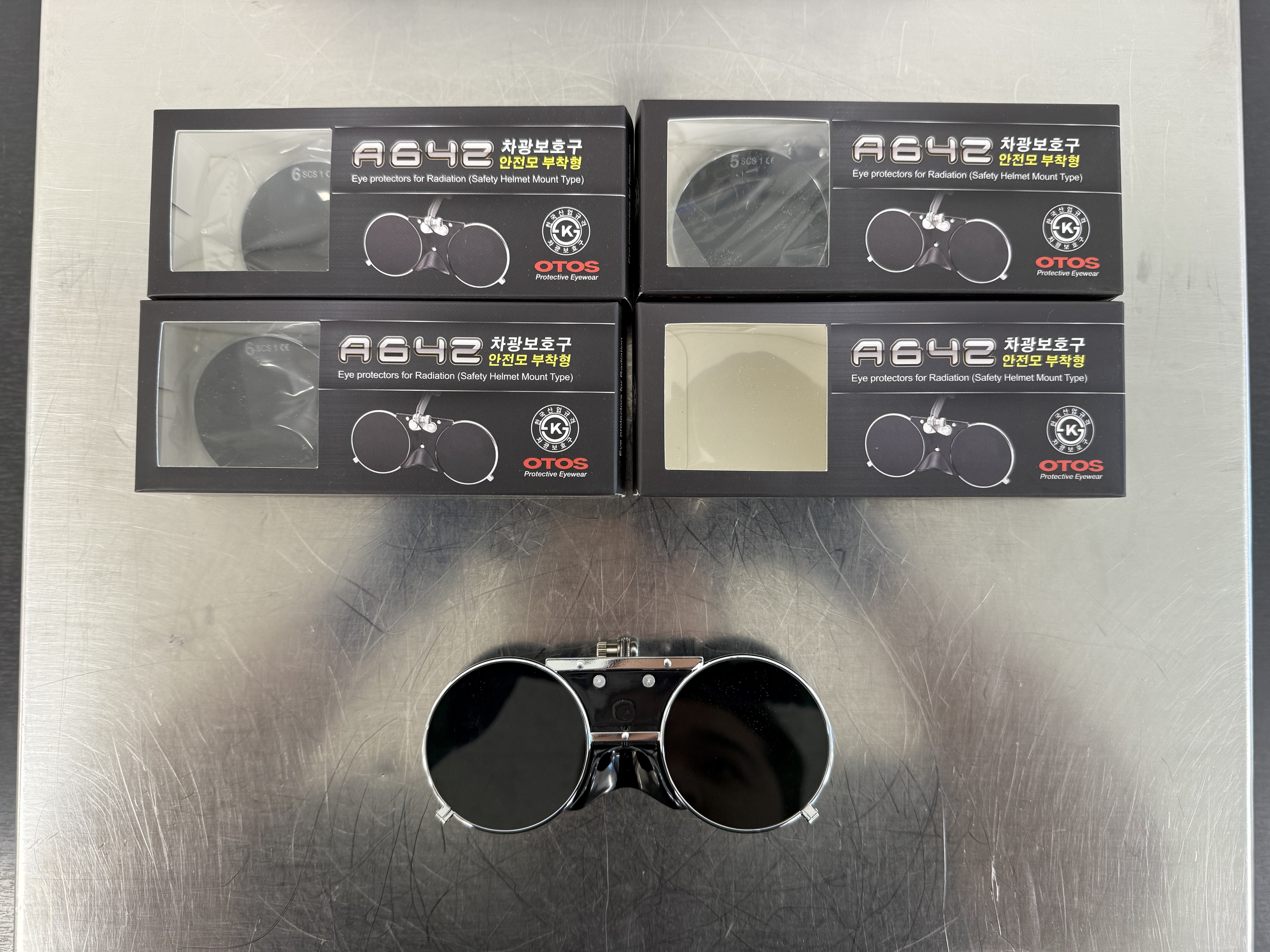 A-642 (SHADE #5) / Welding Glasses / OTOS