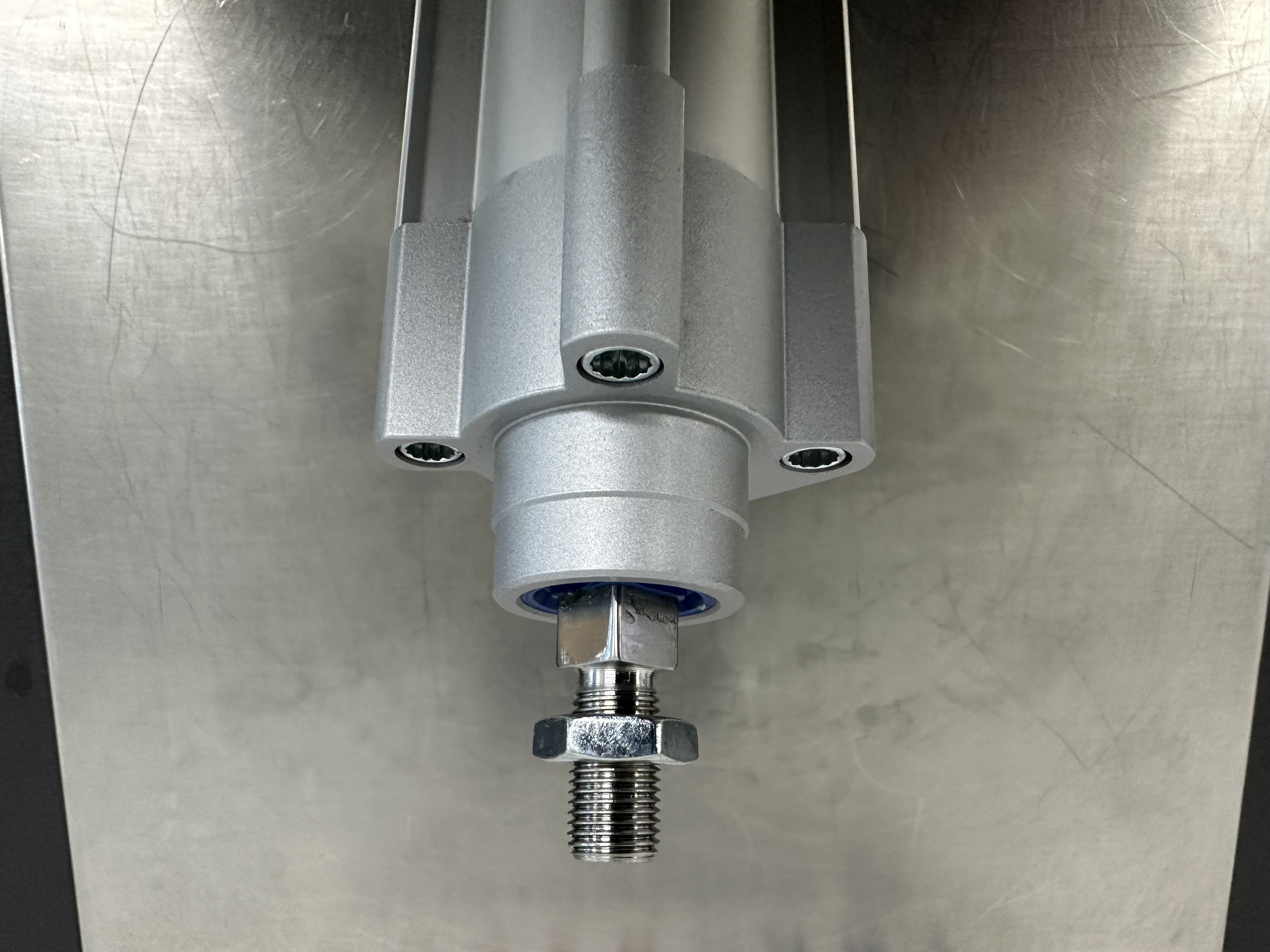 DSBC-Q-40-200-PPVA-N3 / Cylinder / FESTO