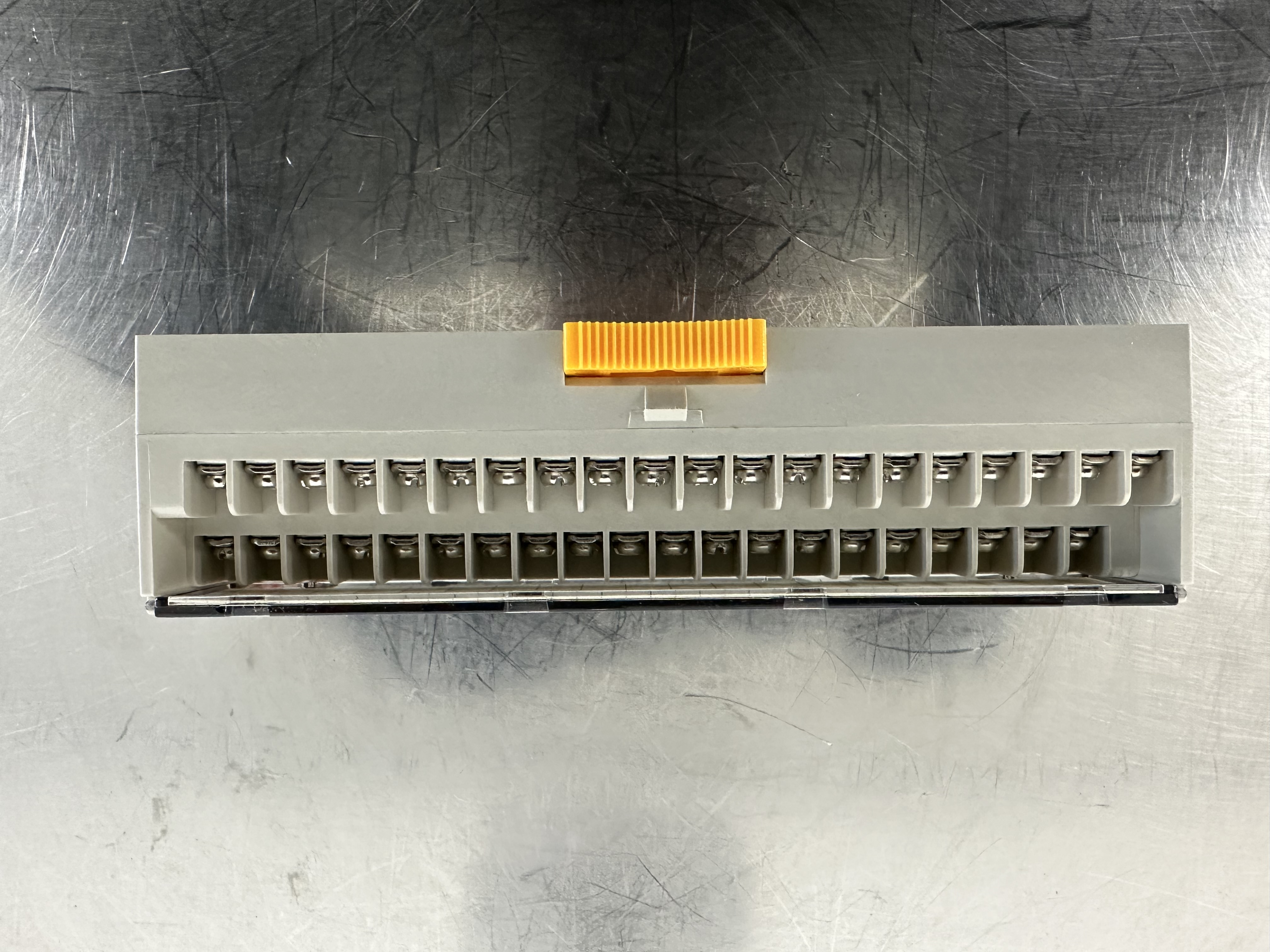 XTB-40H / Interface Terminal / SAMWON ACT (IOLINK)