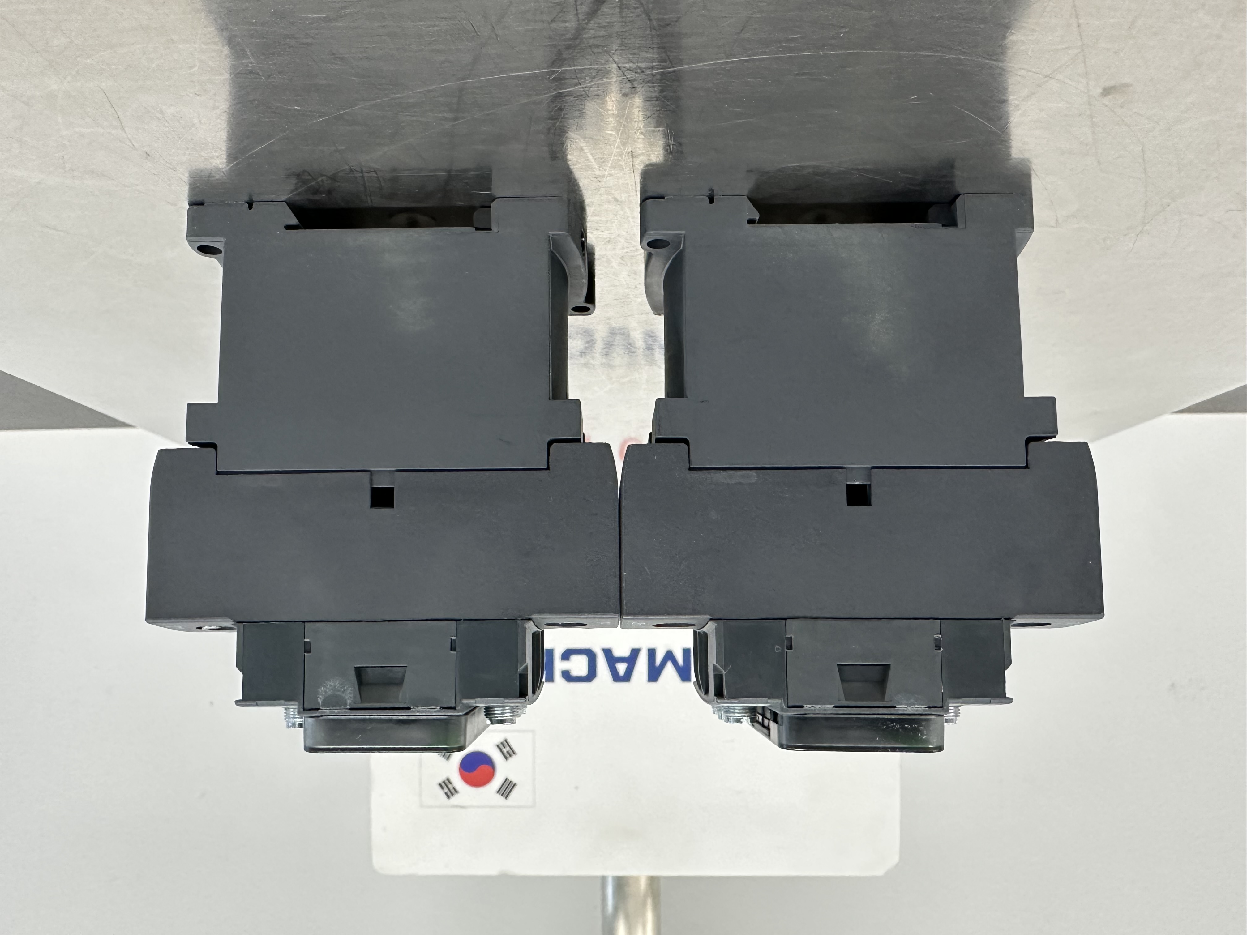 LC1D326BL / Tesys Deca Contactors / SCHNEIDER ELECTRIC