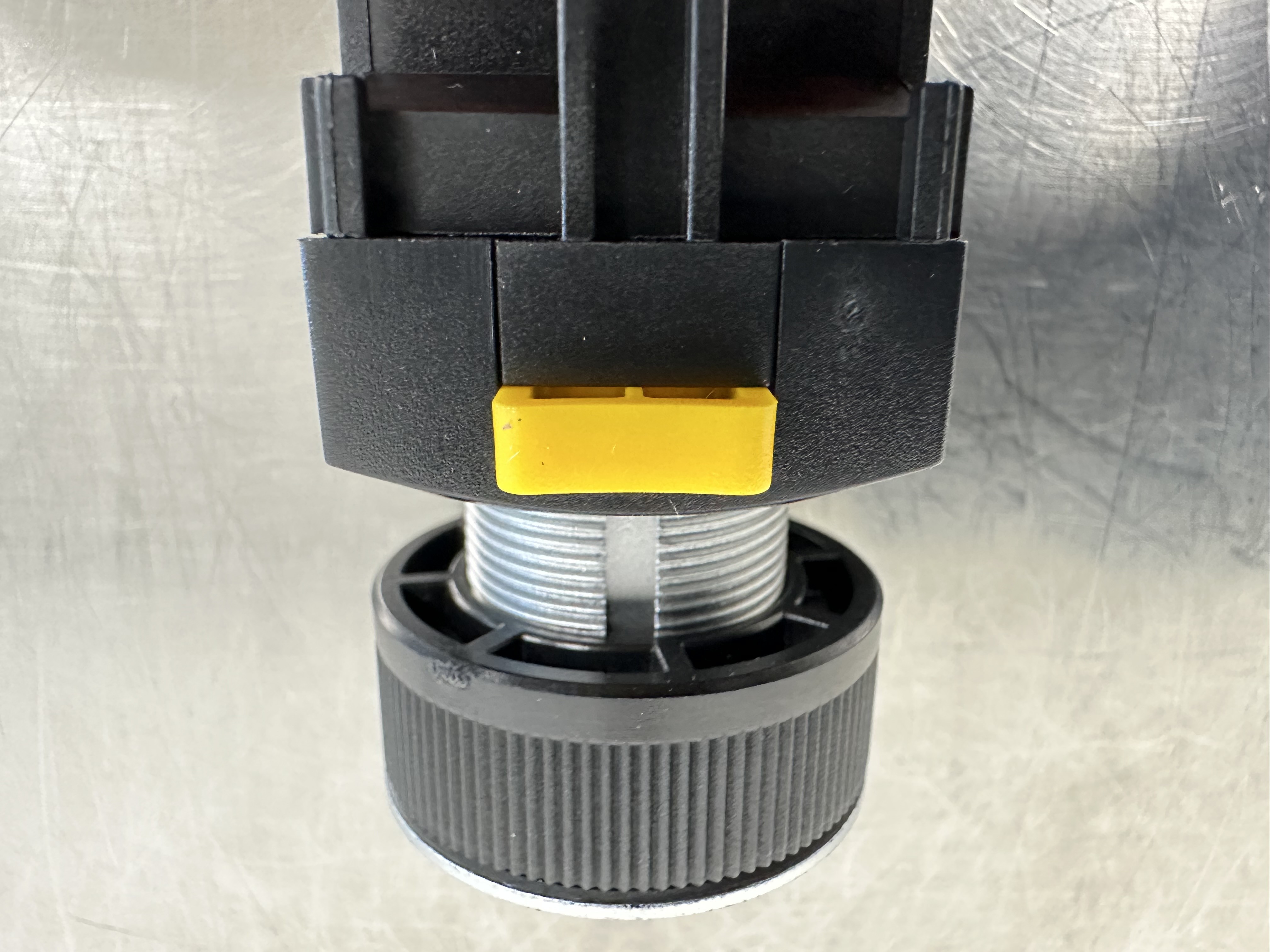KH-NF30GW-B-M-3C-BK-11 / KOINO Push Button Switch / KUN HUNG ELECTRIC
