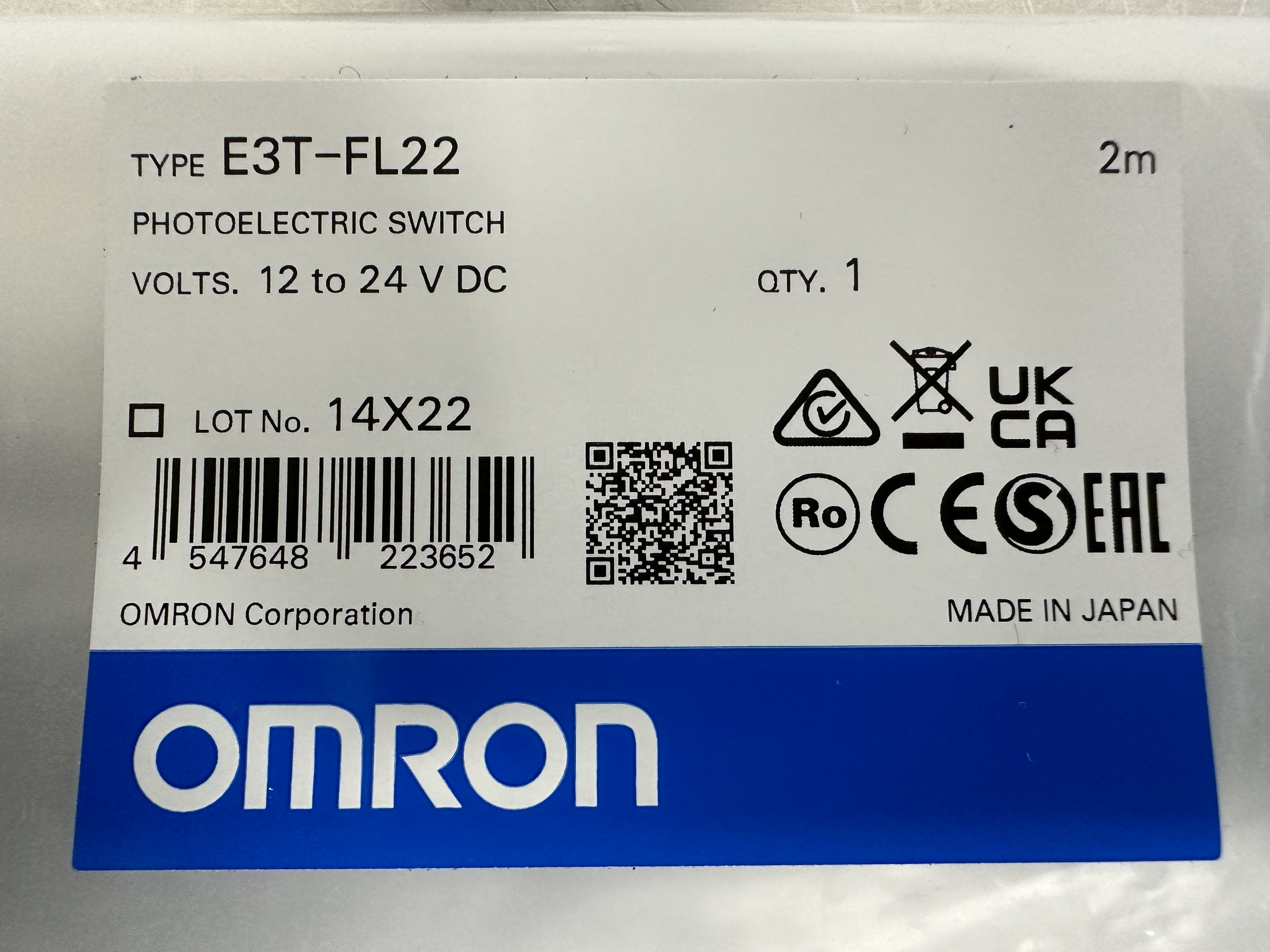 E3T-FL22 2M / Photoelectric Sensor / OMRON