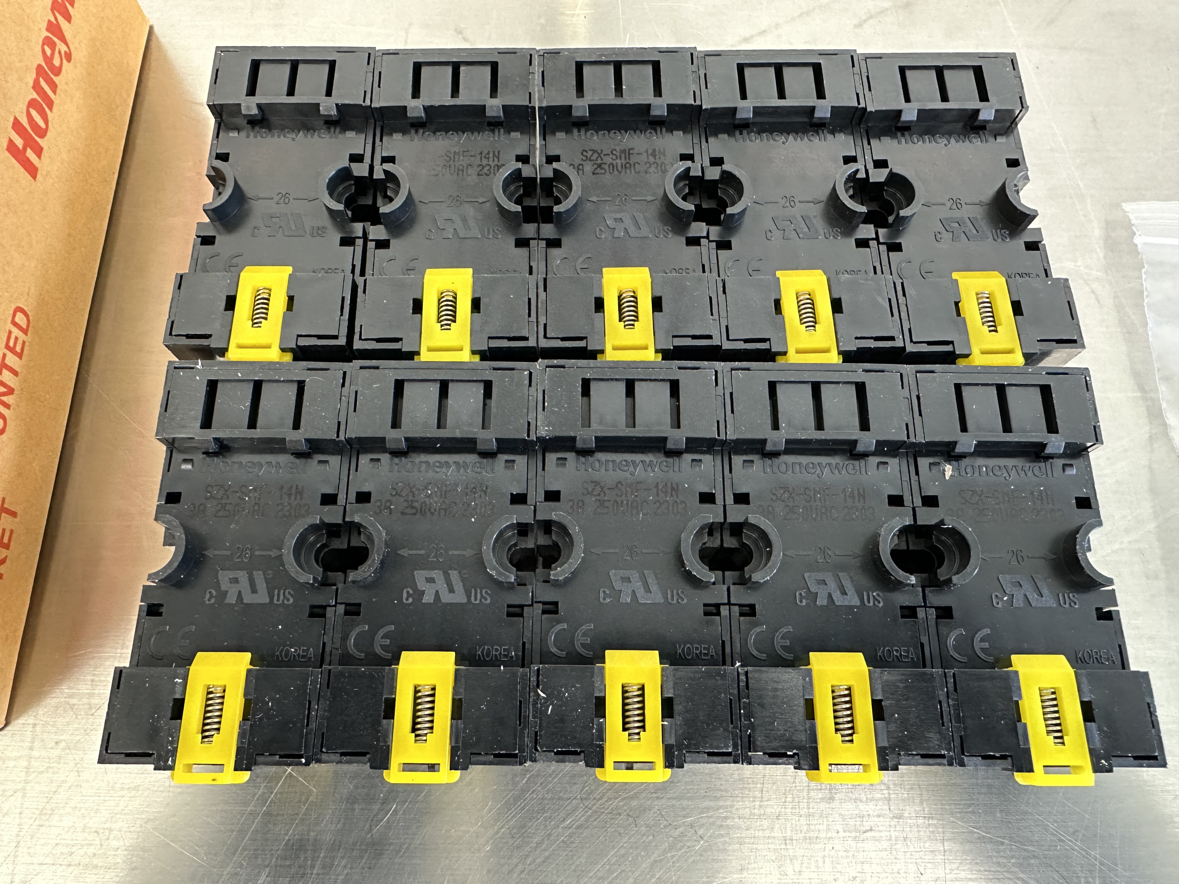 SZX-SMF-14N / Relay Socket / HONEYWELL KOREA