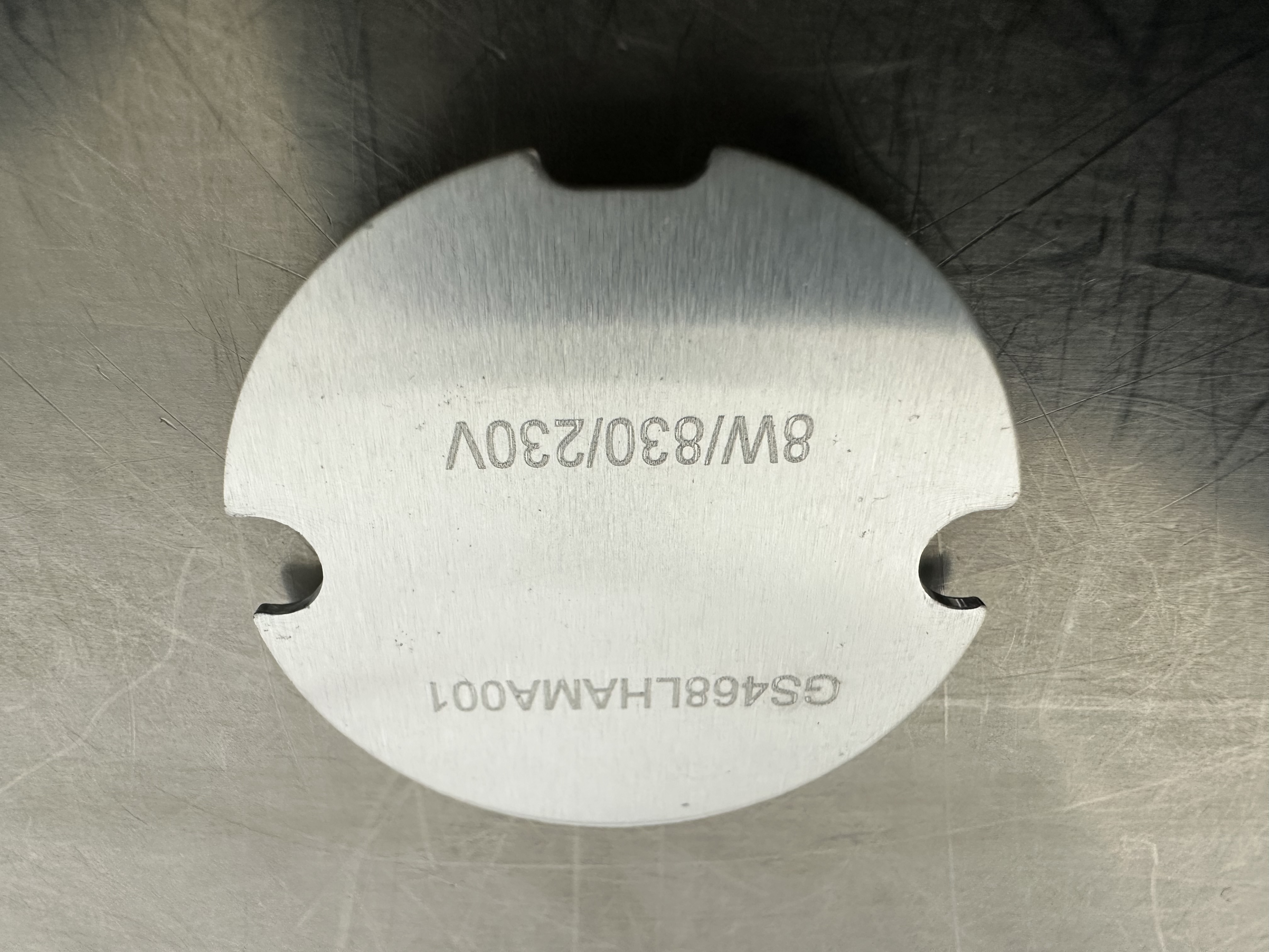 EDC 38C 8W 830 230V/A 001 (EDC/38C/8W/830/230V/A001) / Egg Drop