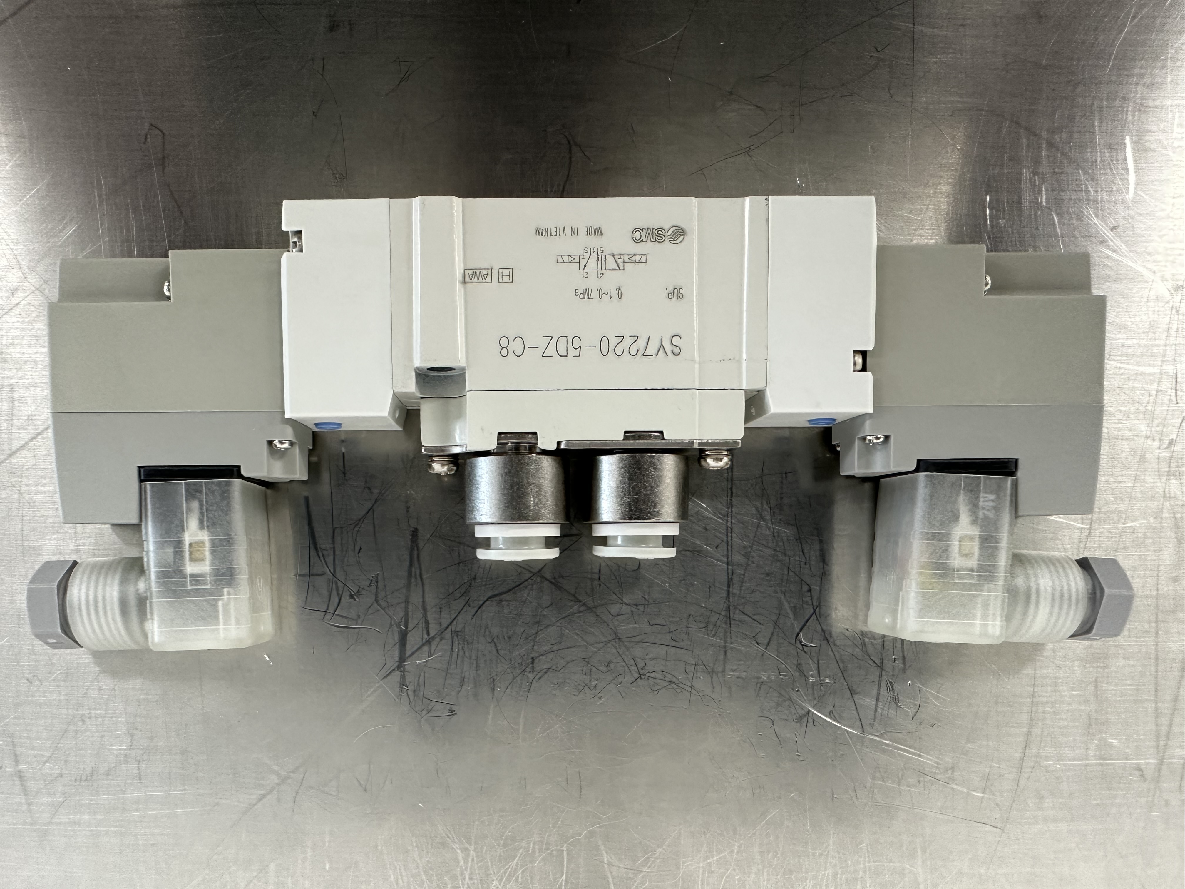 SY7220-5DZ-C8 / Valve / SMC