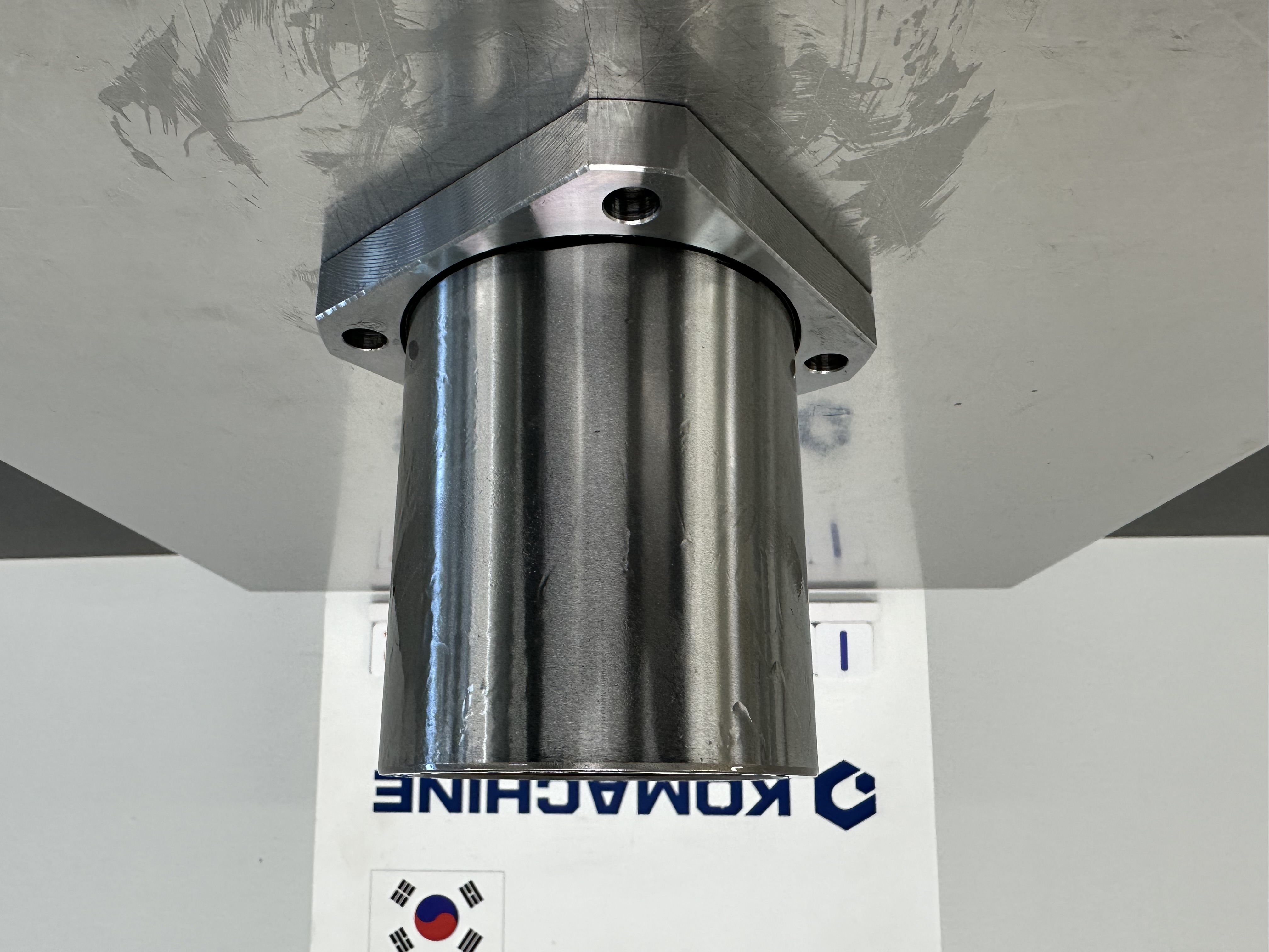 LMK10UU / Rectangular Flanged Linear Ball Bearing / SAMICK THK