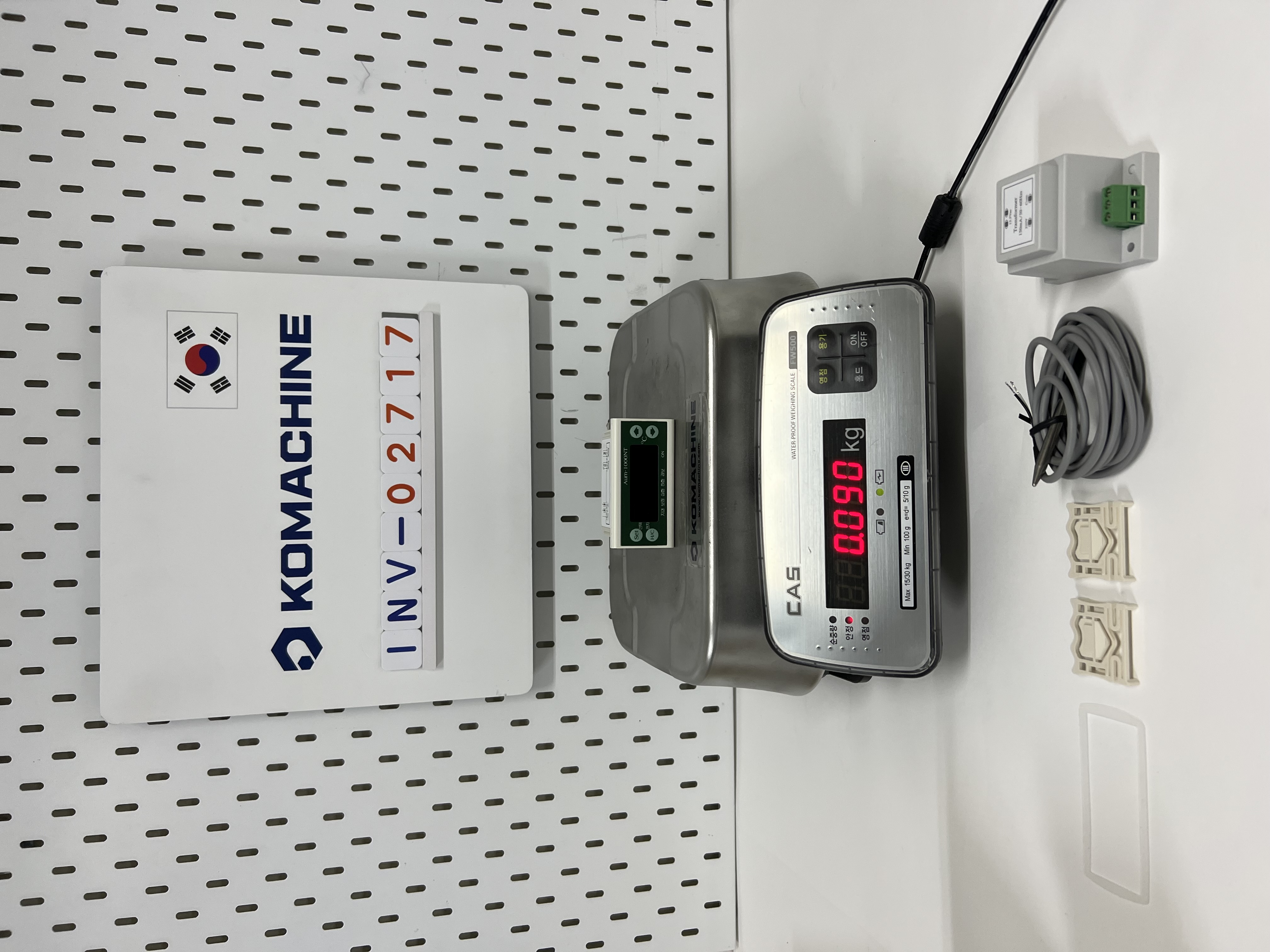 AUM-1000N / Temperature Controller / WOOREE ELECTRONICS