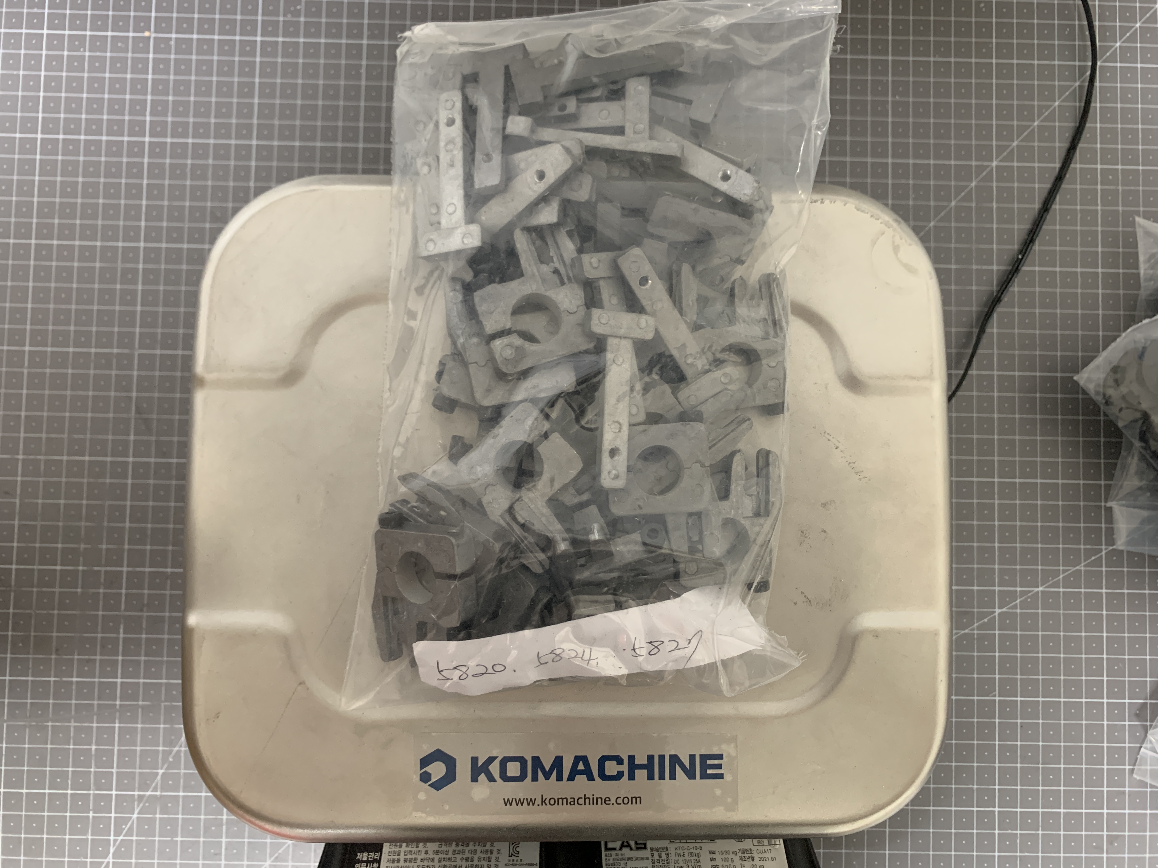 2ND/75 / Spare Parts Set for Needle Loom Machine / SAEHWA PRECISION MACHINE
