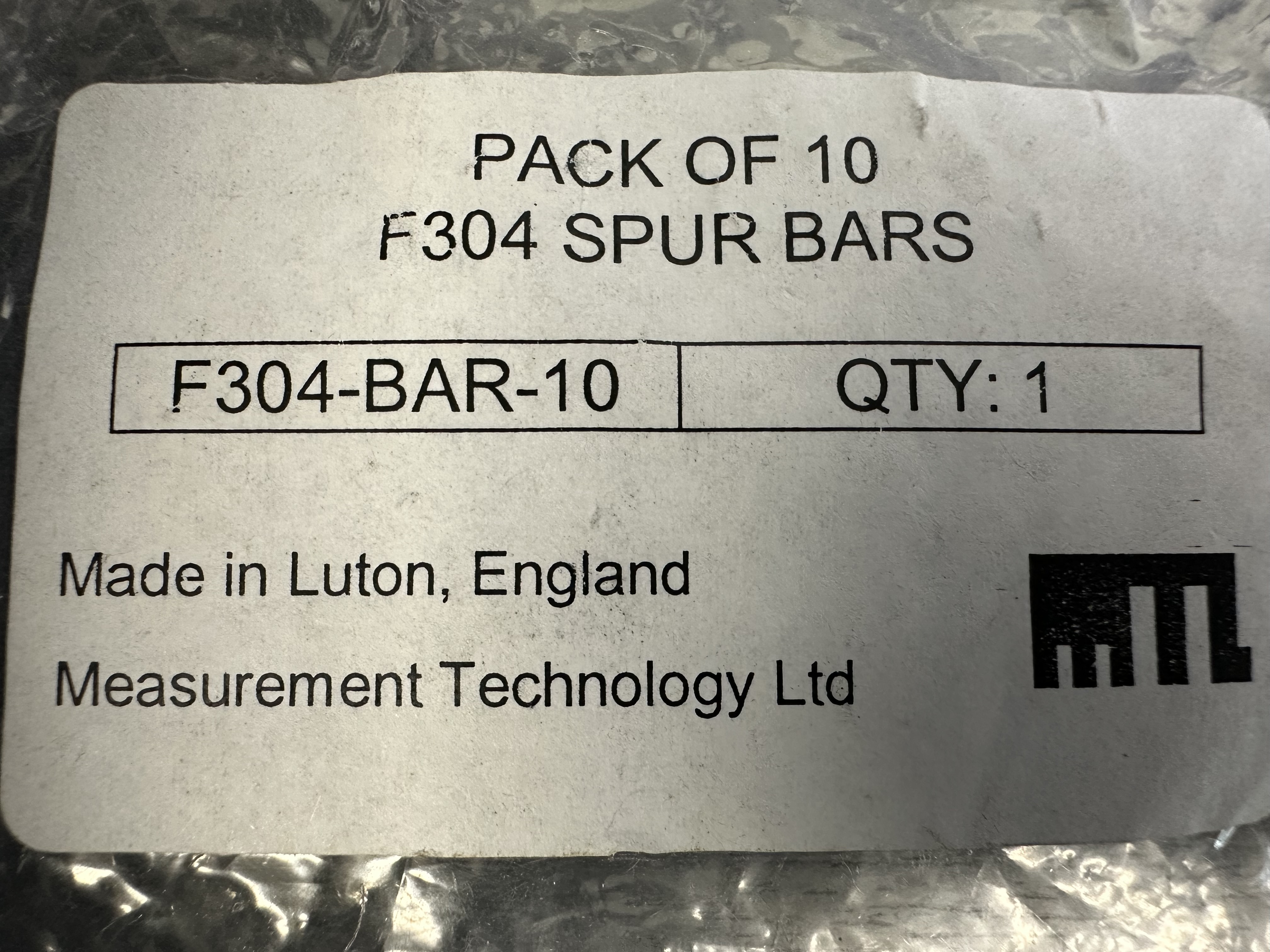 F304-BAR-10 / Megablock F300 for BARS F304-BAR-10 / CRUOSE-HINDS