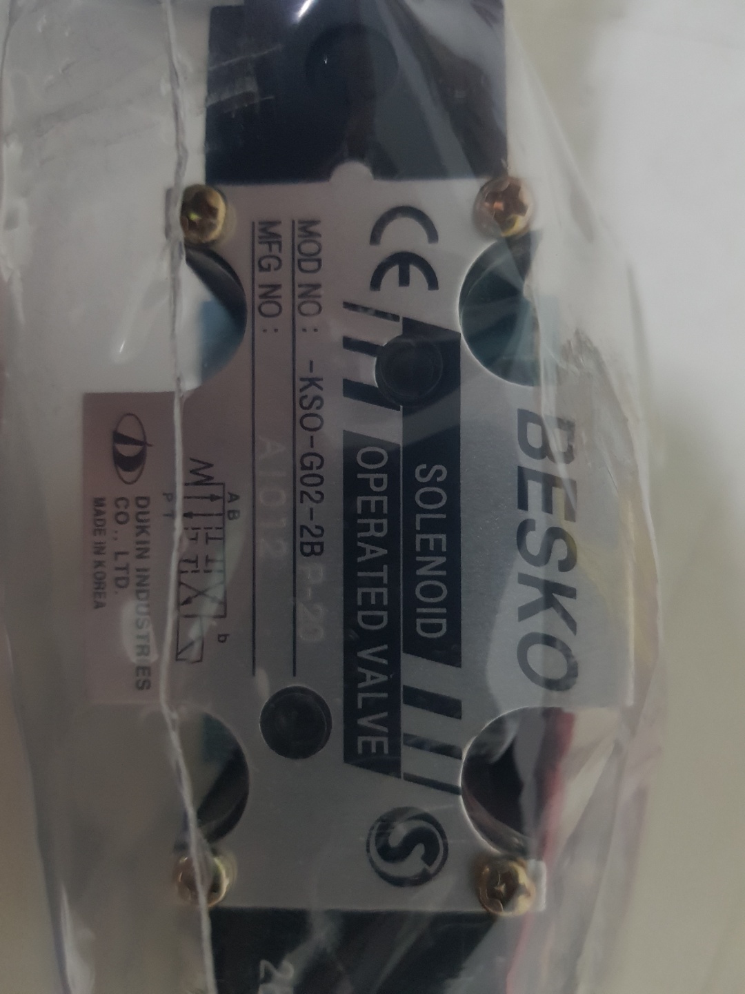 KSO-G02-2BP-10 / Solenoid Valve / DUKIN INDUSTRIES (BESKO)