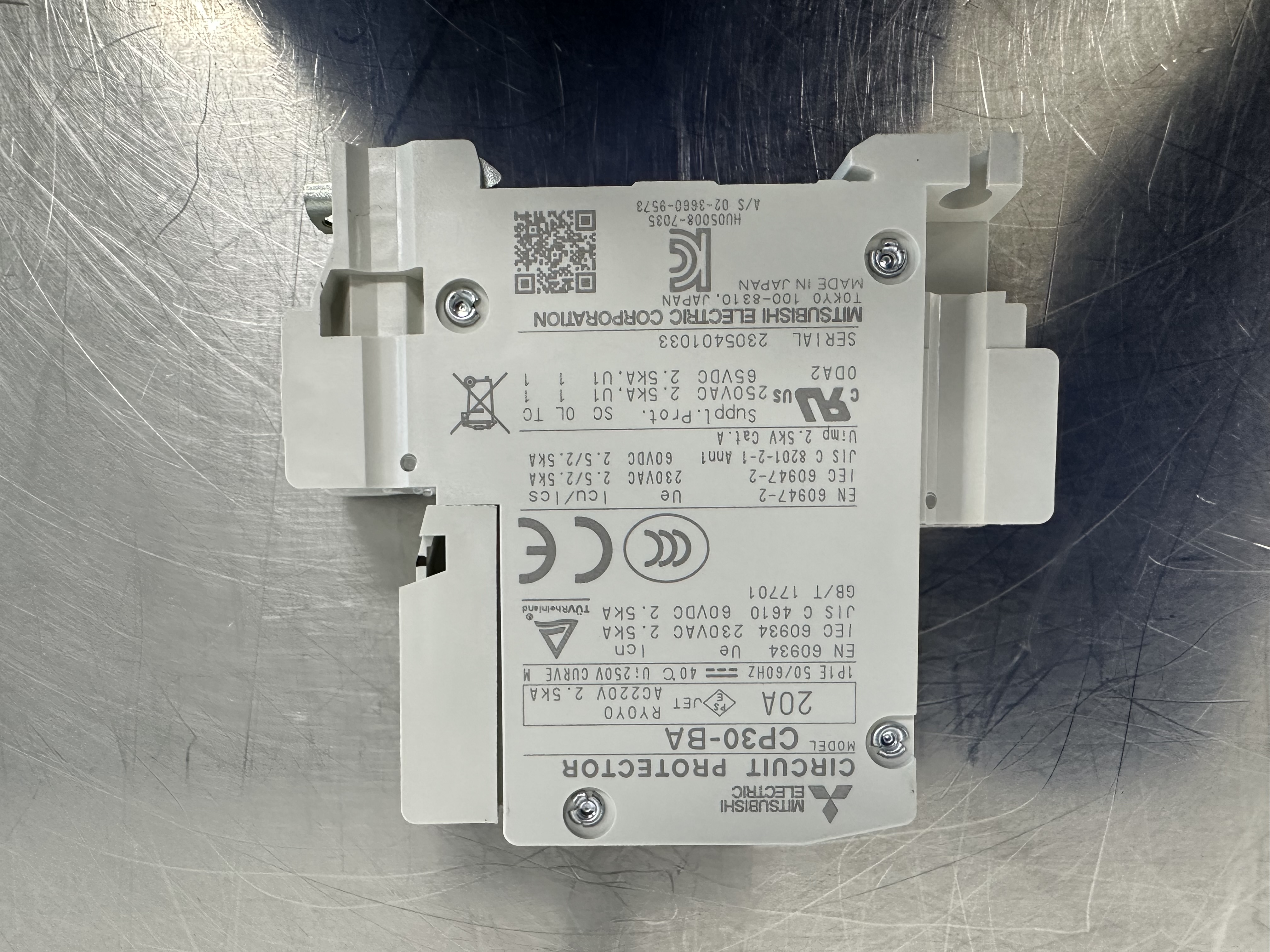 CP30-BA 1P 2-M-20A / Circuit Protector