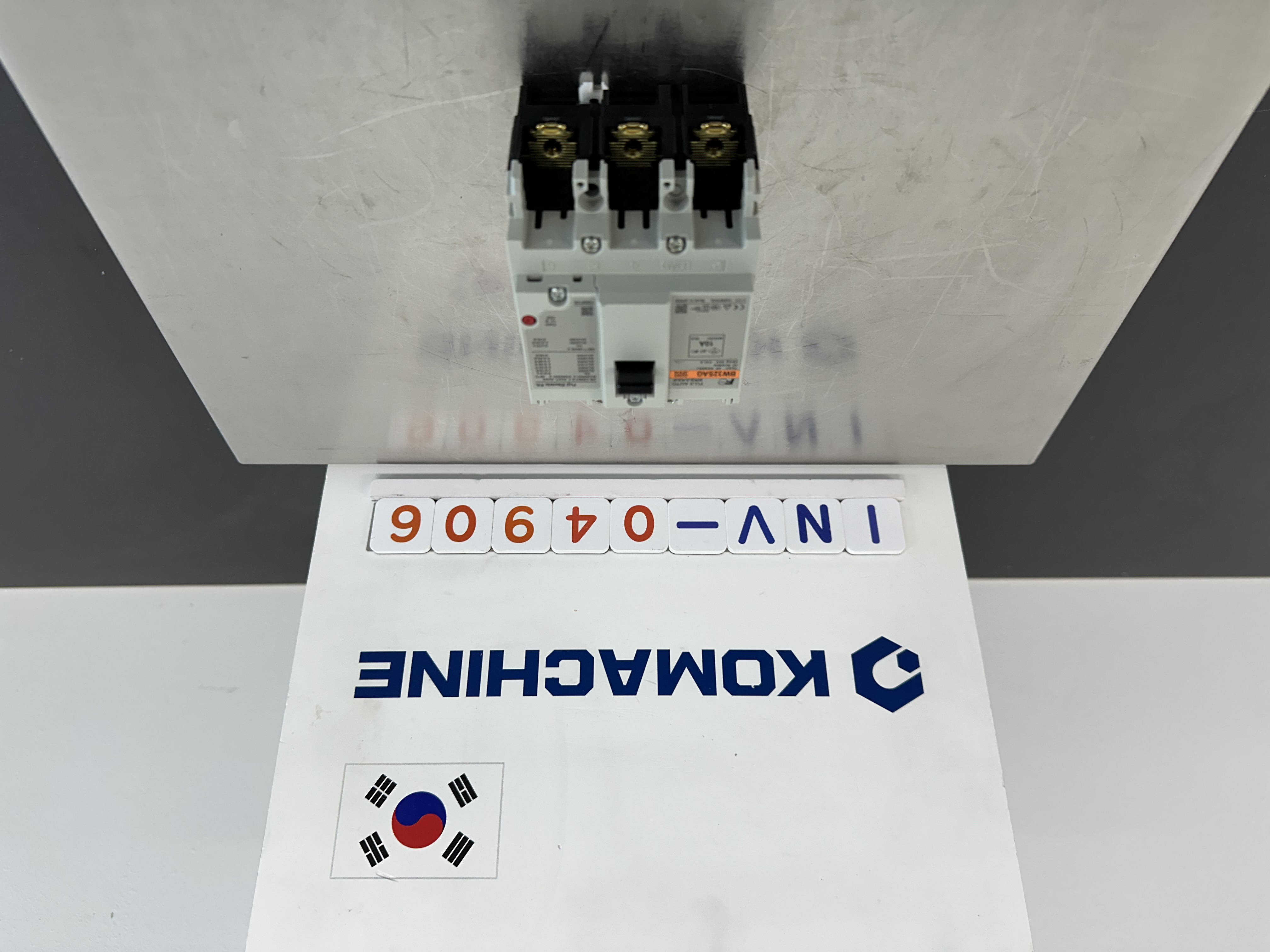 BW32SAG-3P010 / MCCB Auto Breaker / Fuji Electric Korea