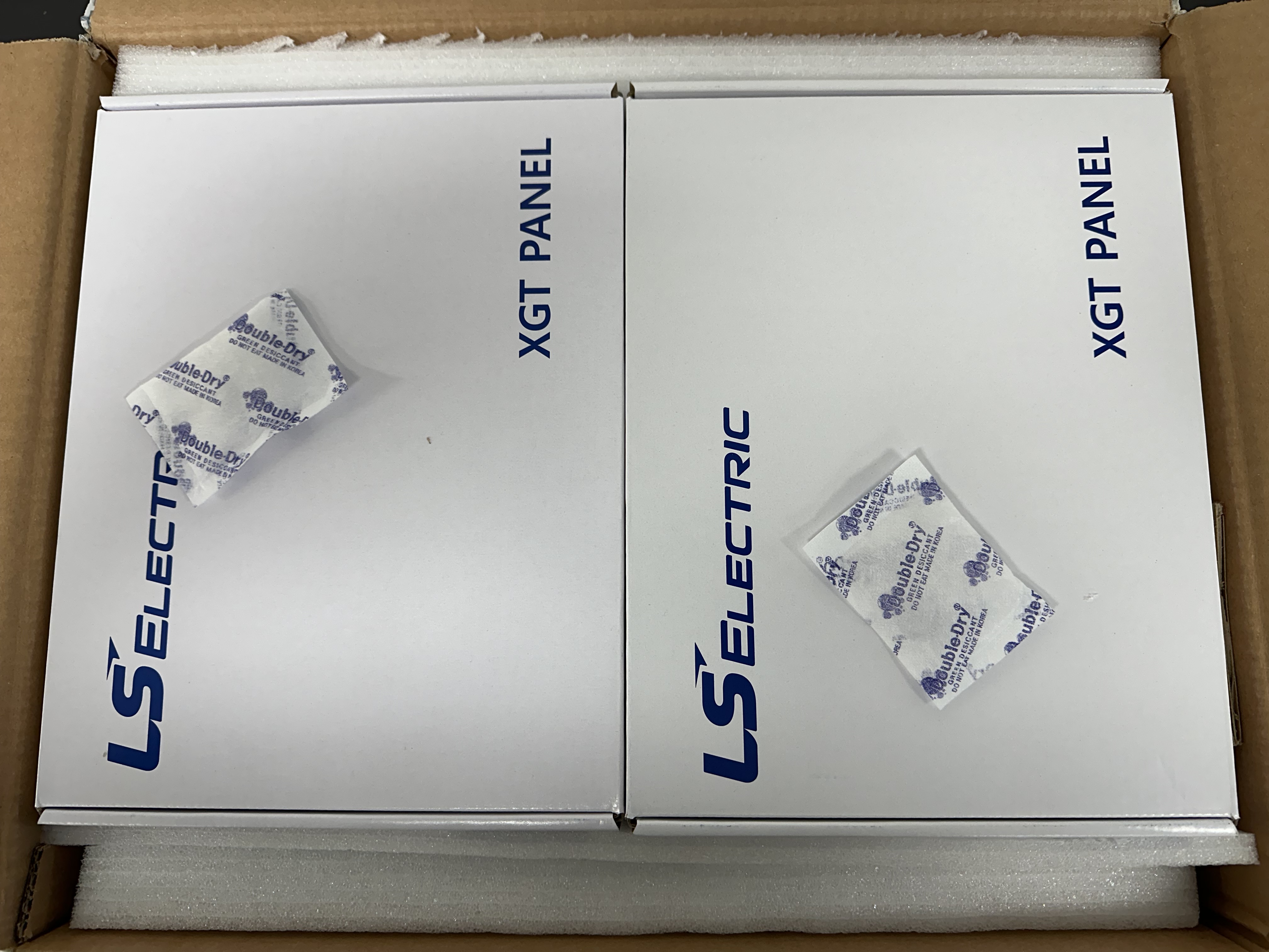 IXP2-0800D / PLC XGT Touch Panel / LS ELECTRIC