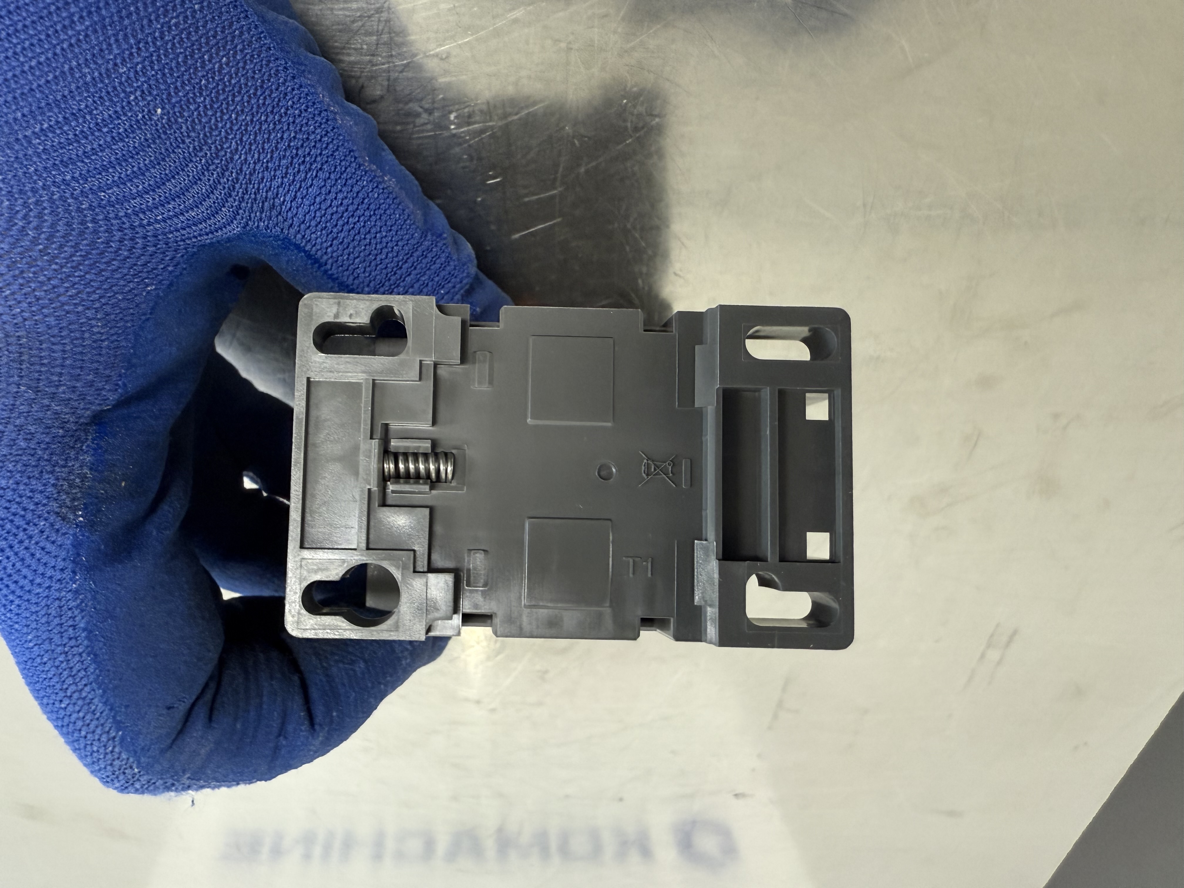MC-22b 220V / Magnetic Contactor / LS ELECTRIC
