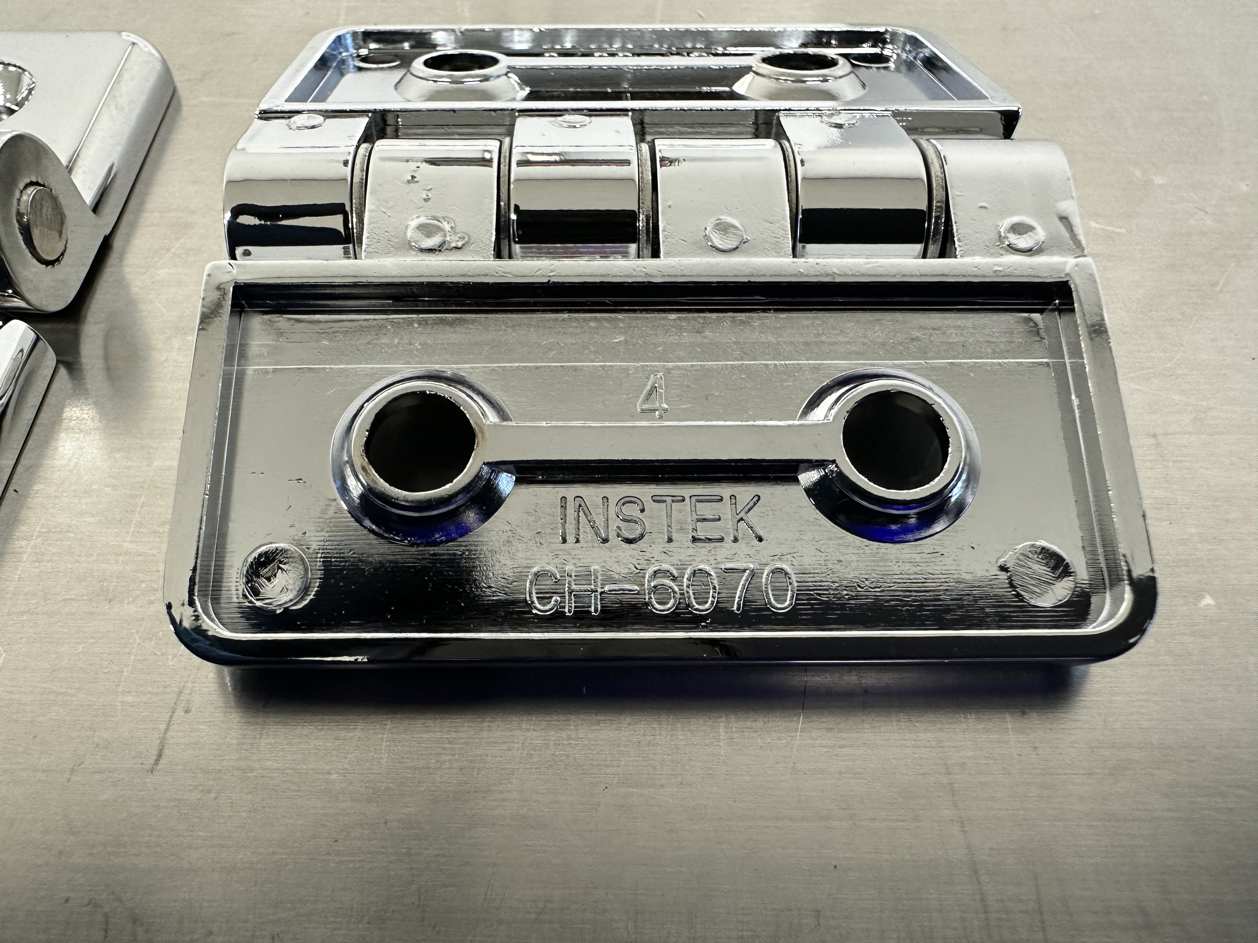 CH-6070 / Door Hinge / INSTEK HARDWARE