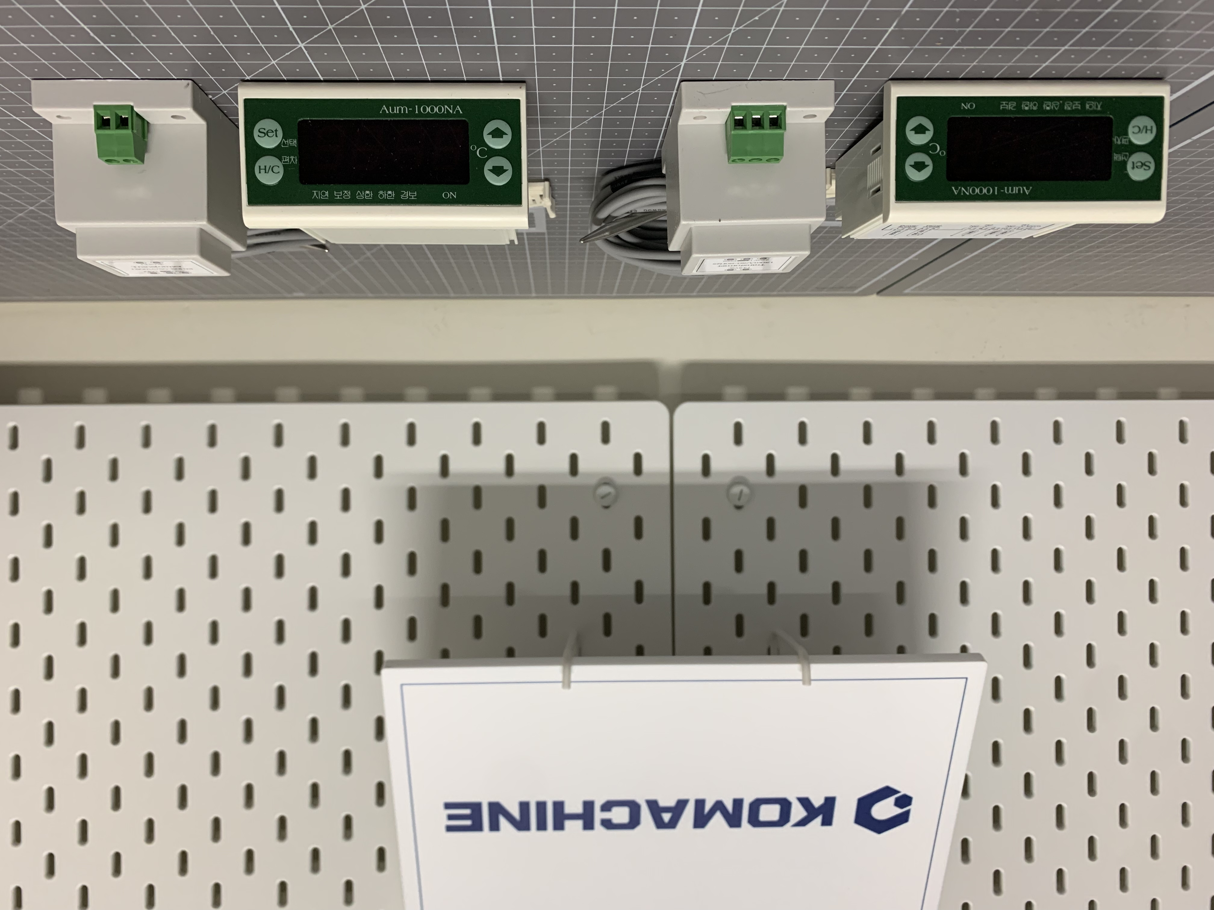AUM-1000NA / Temperature Controller / WOOREE ELECTRONICS