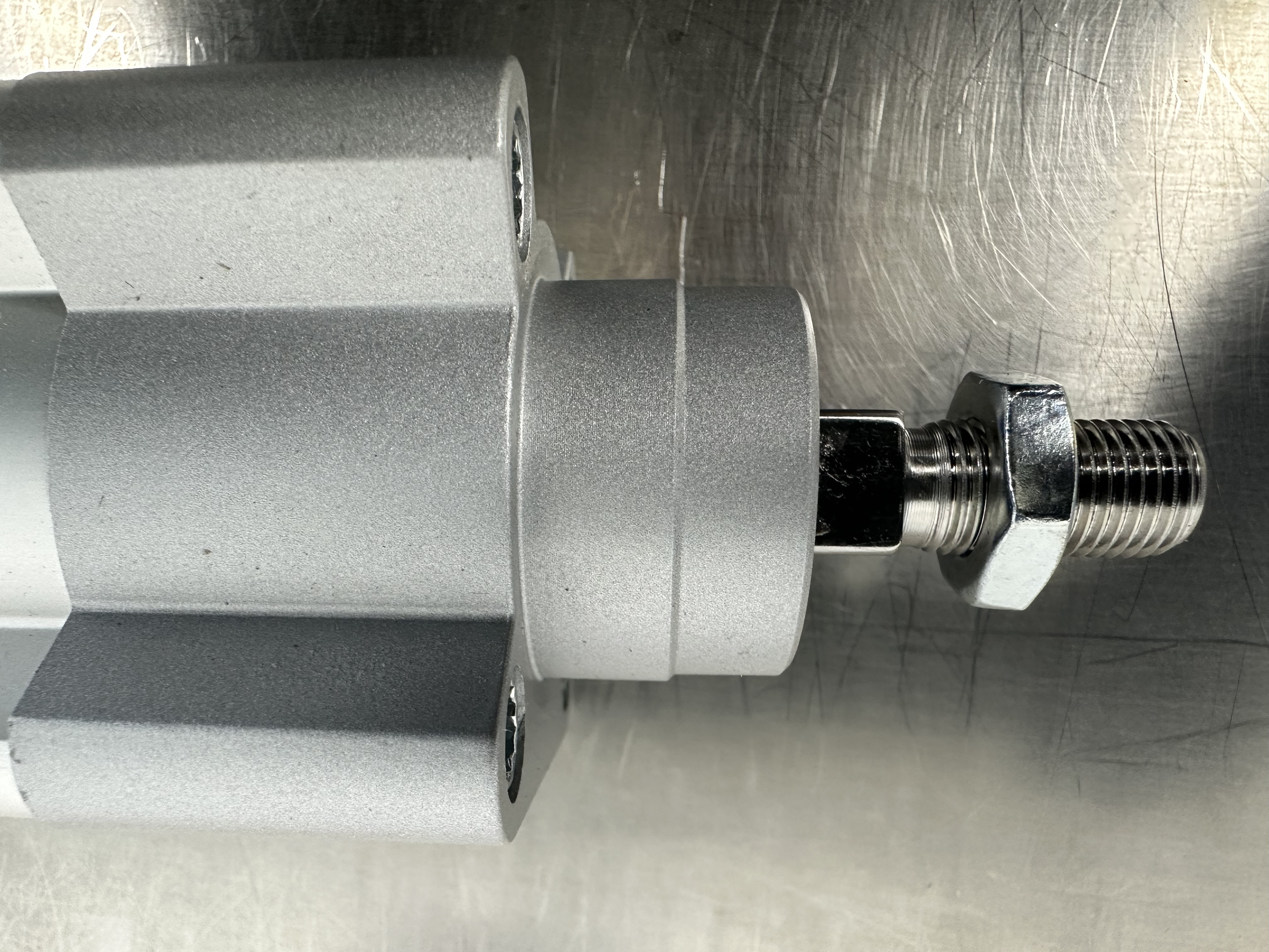 DSBC-Q-40-200-PPVA-N3 / Cylinder / FESTO