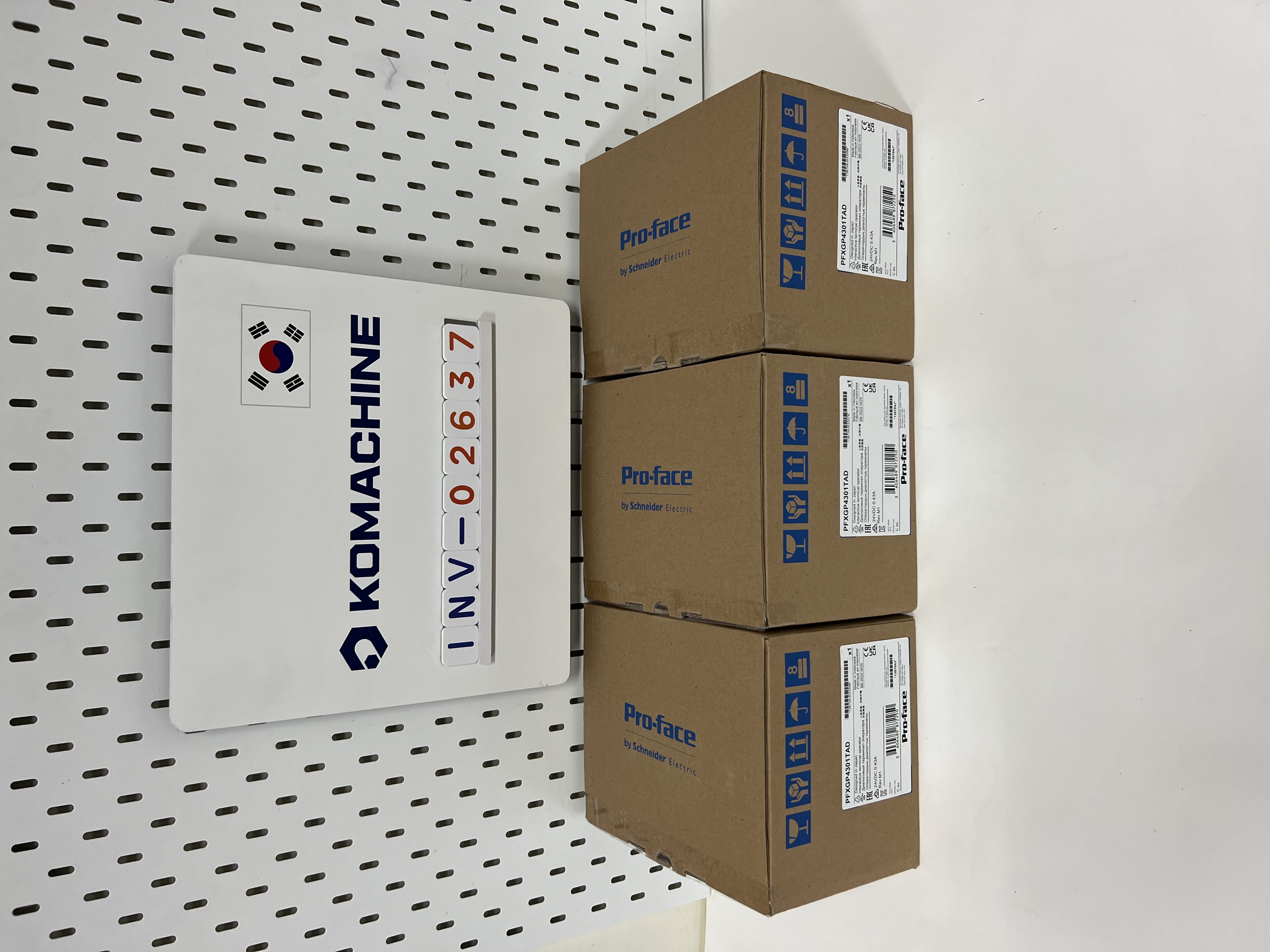 PFXGP4301TAD / Touch Panel / PRO-FACE (PROFACE)