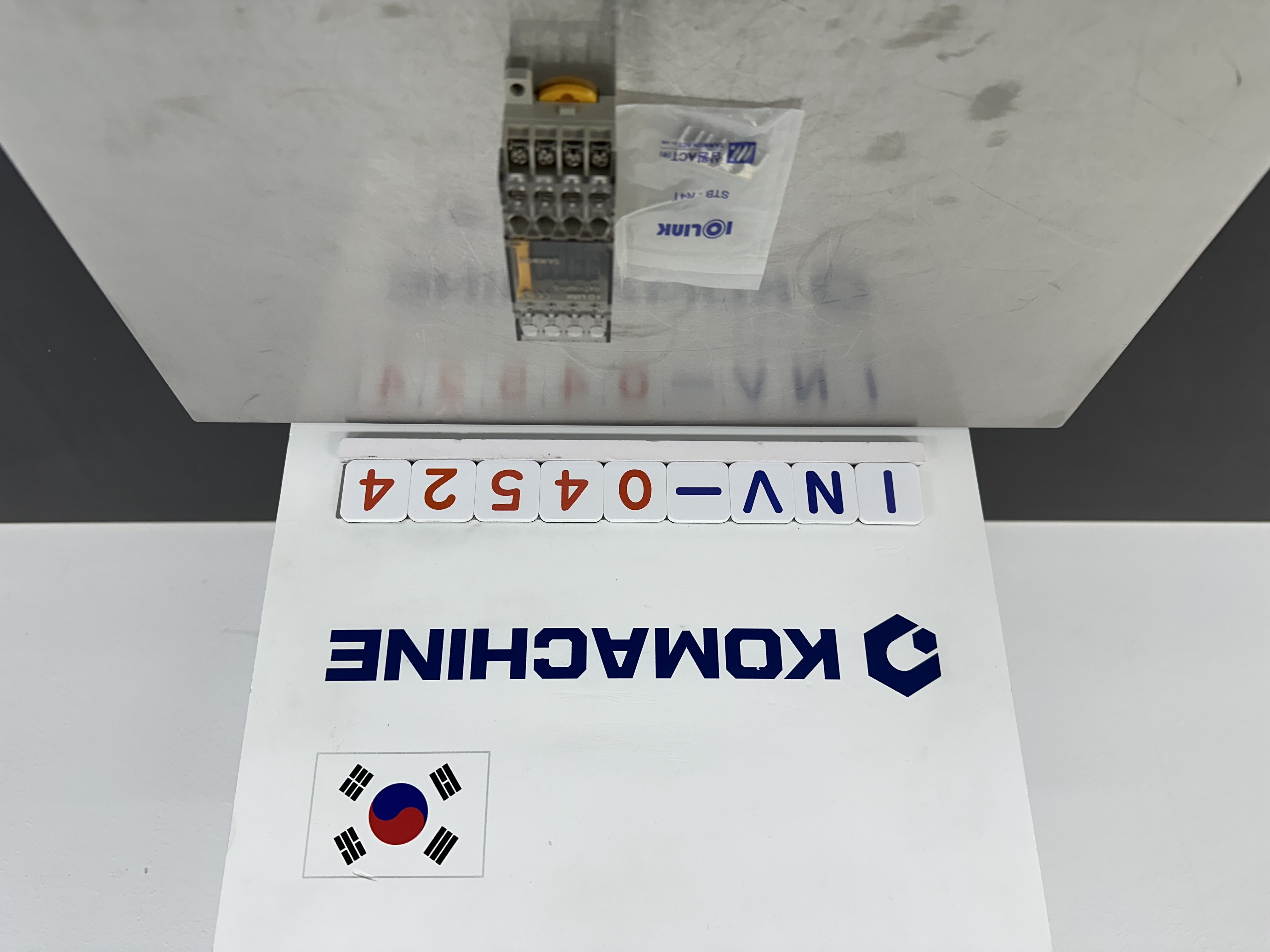 R4T-16P-S / Relay Terminal / SAMWON ACT (IOLINK)