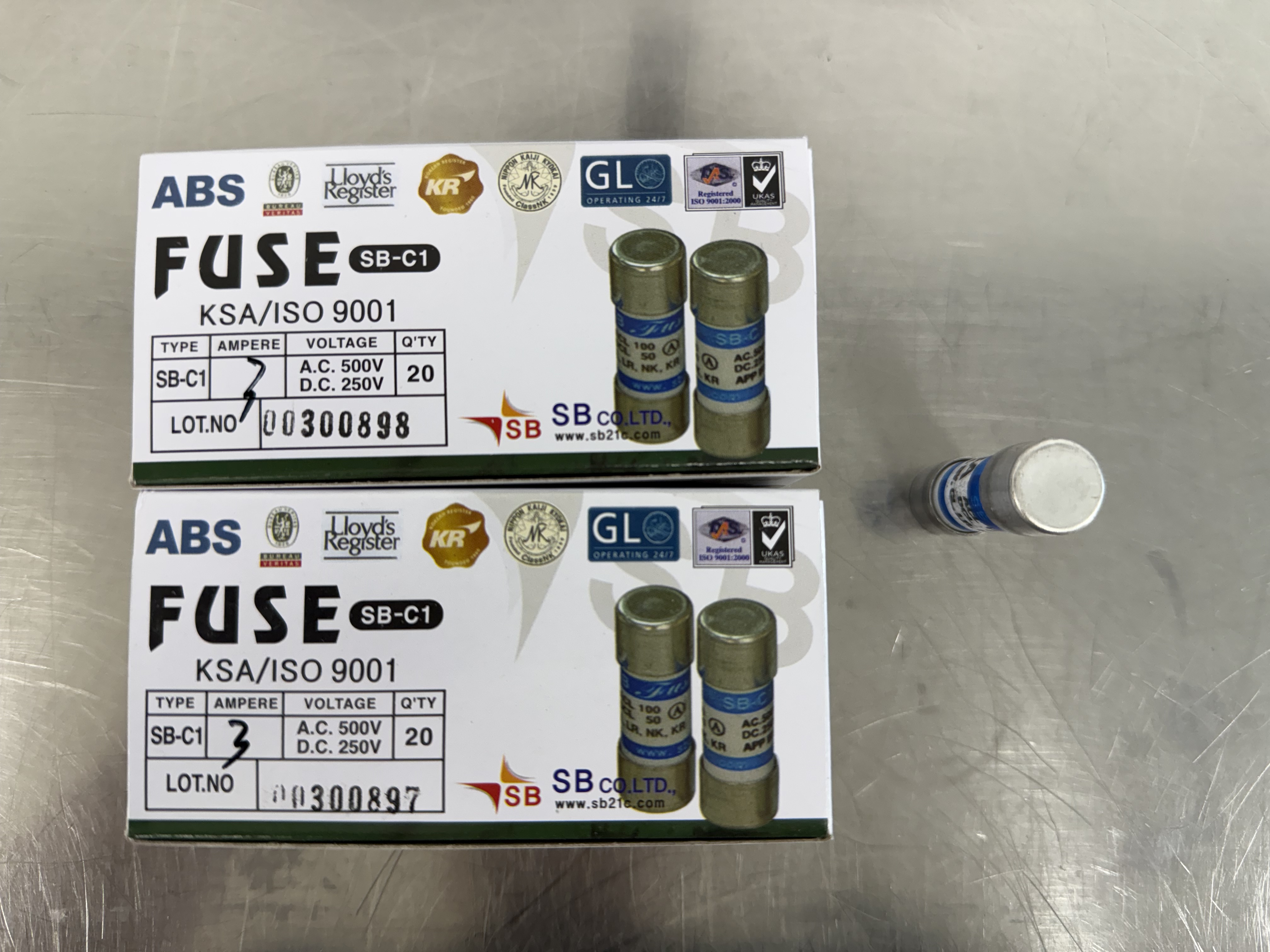 SB-C1 3A / Fuse / SB