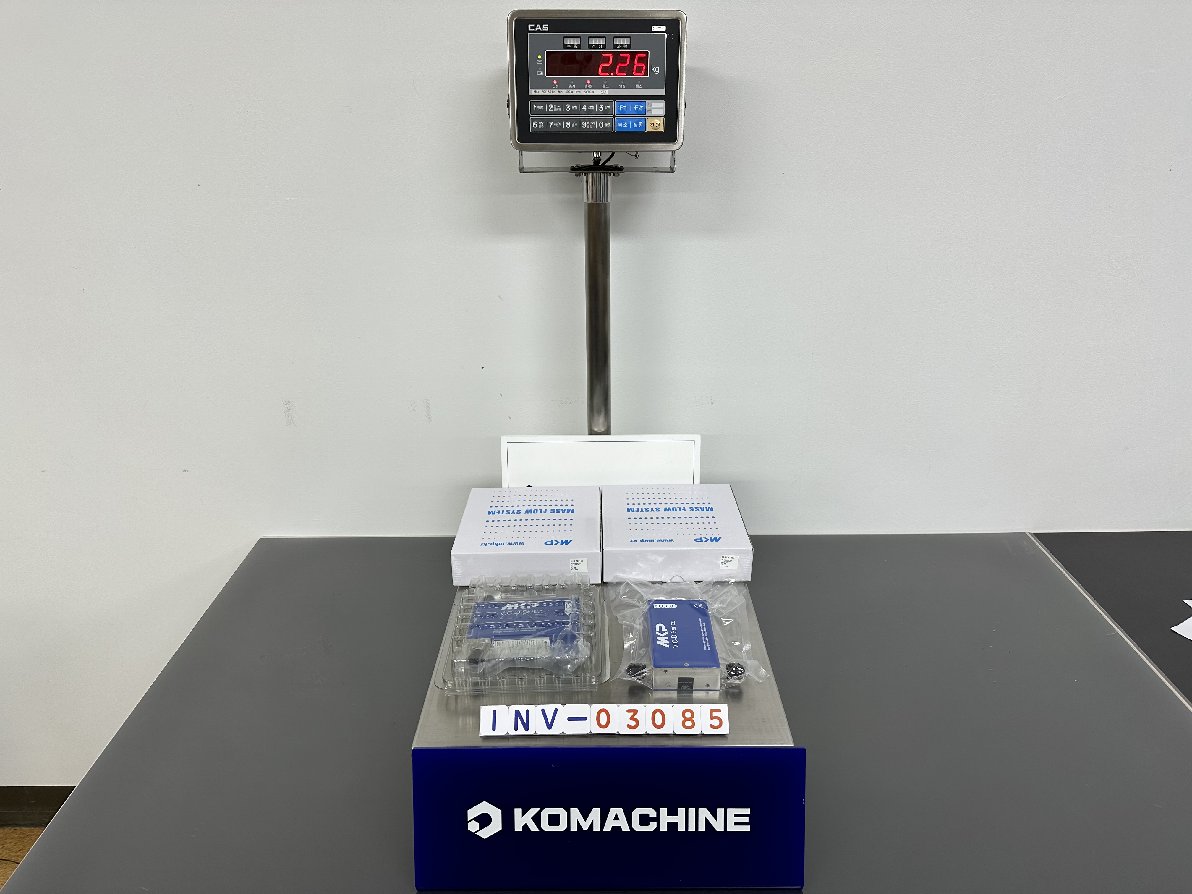 VIC-D220 / Digital Mass Flow Controller / MKP