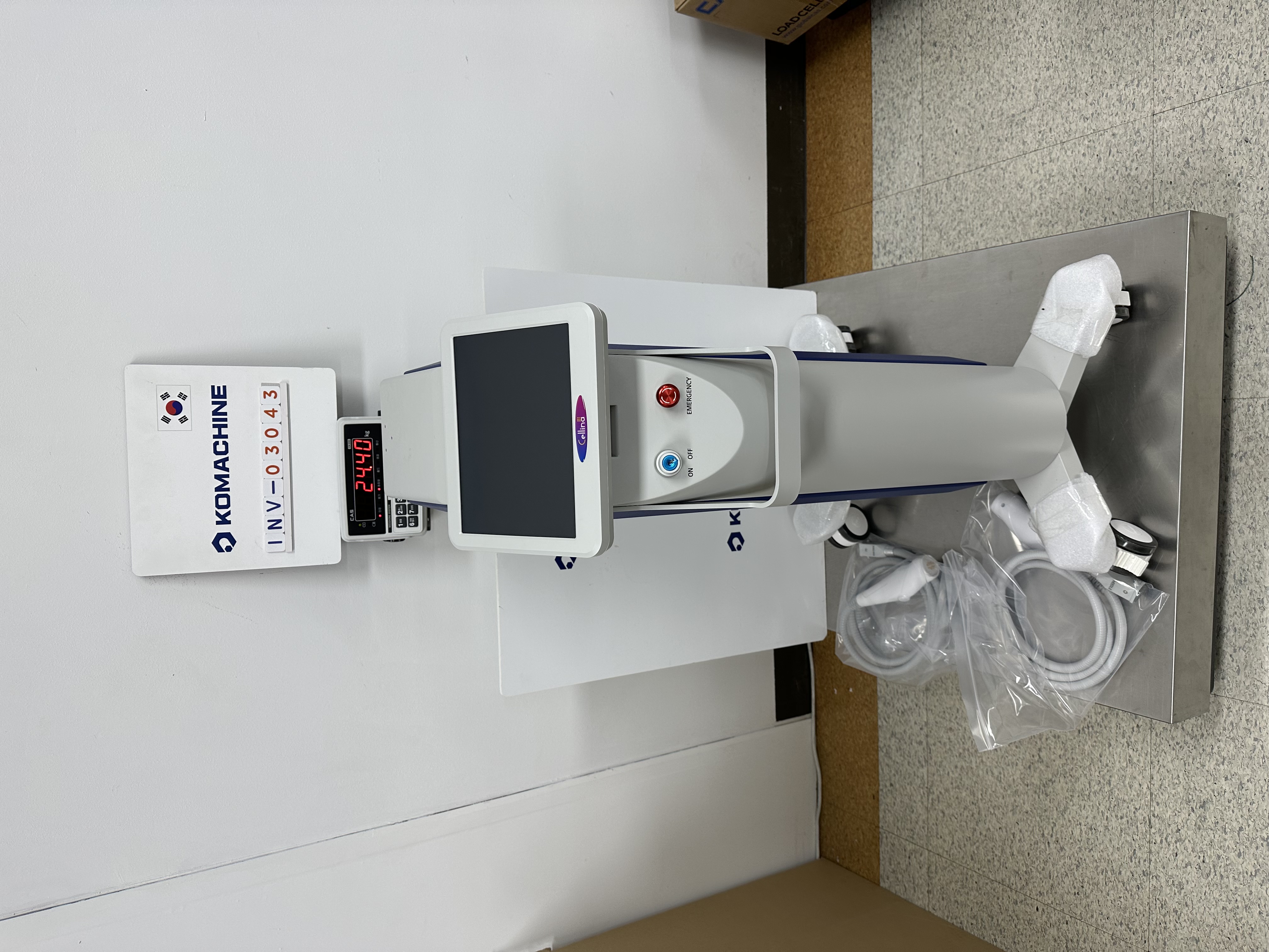 CELLINA V1 / Dual Fractional RF Technology / DAOL MED
