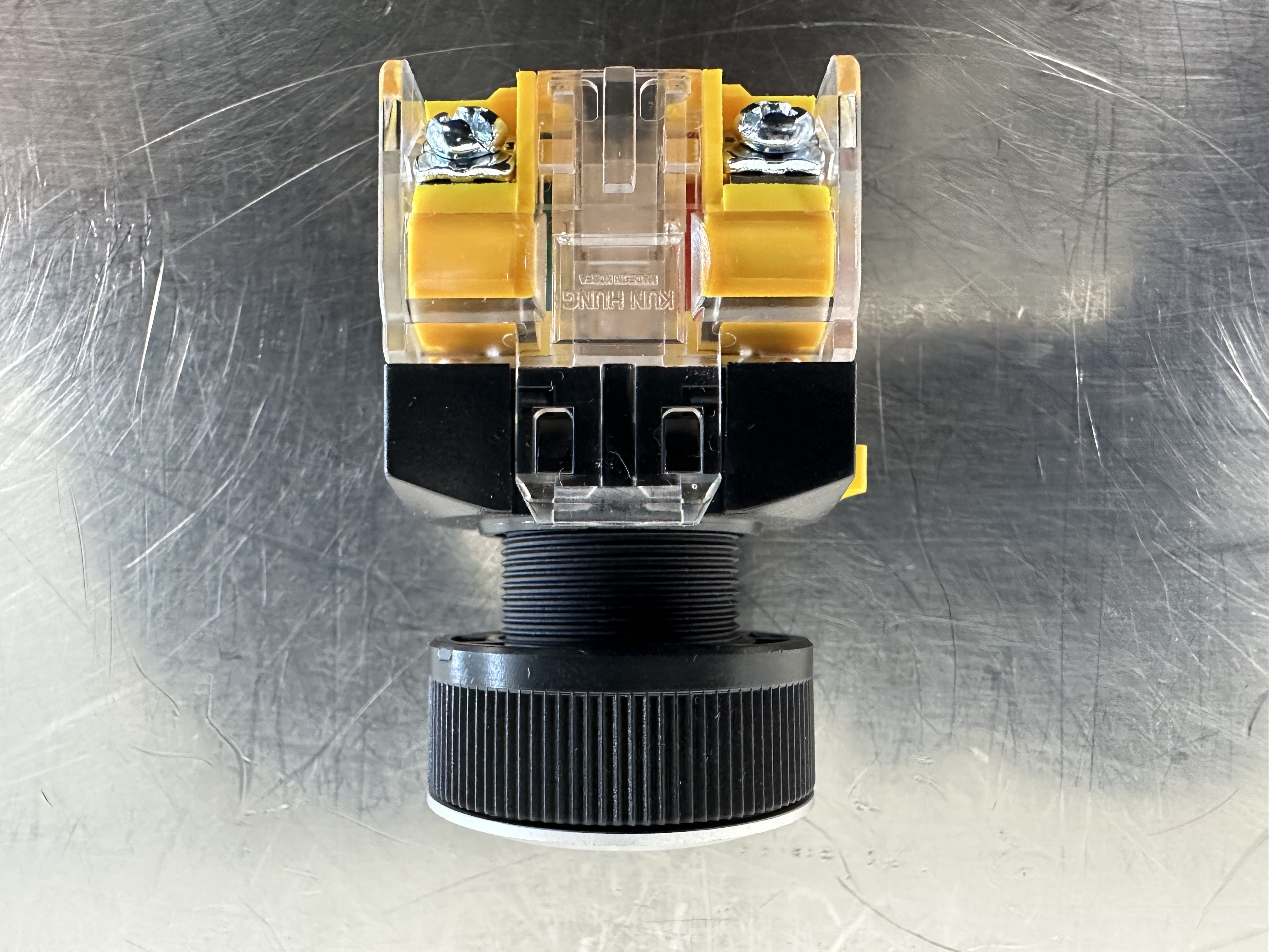 NF30-PMB11 / KOINO Push Button Switch / KUN HUNG ELECTRIC (KOINO)