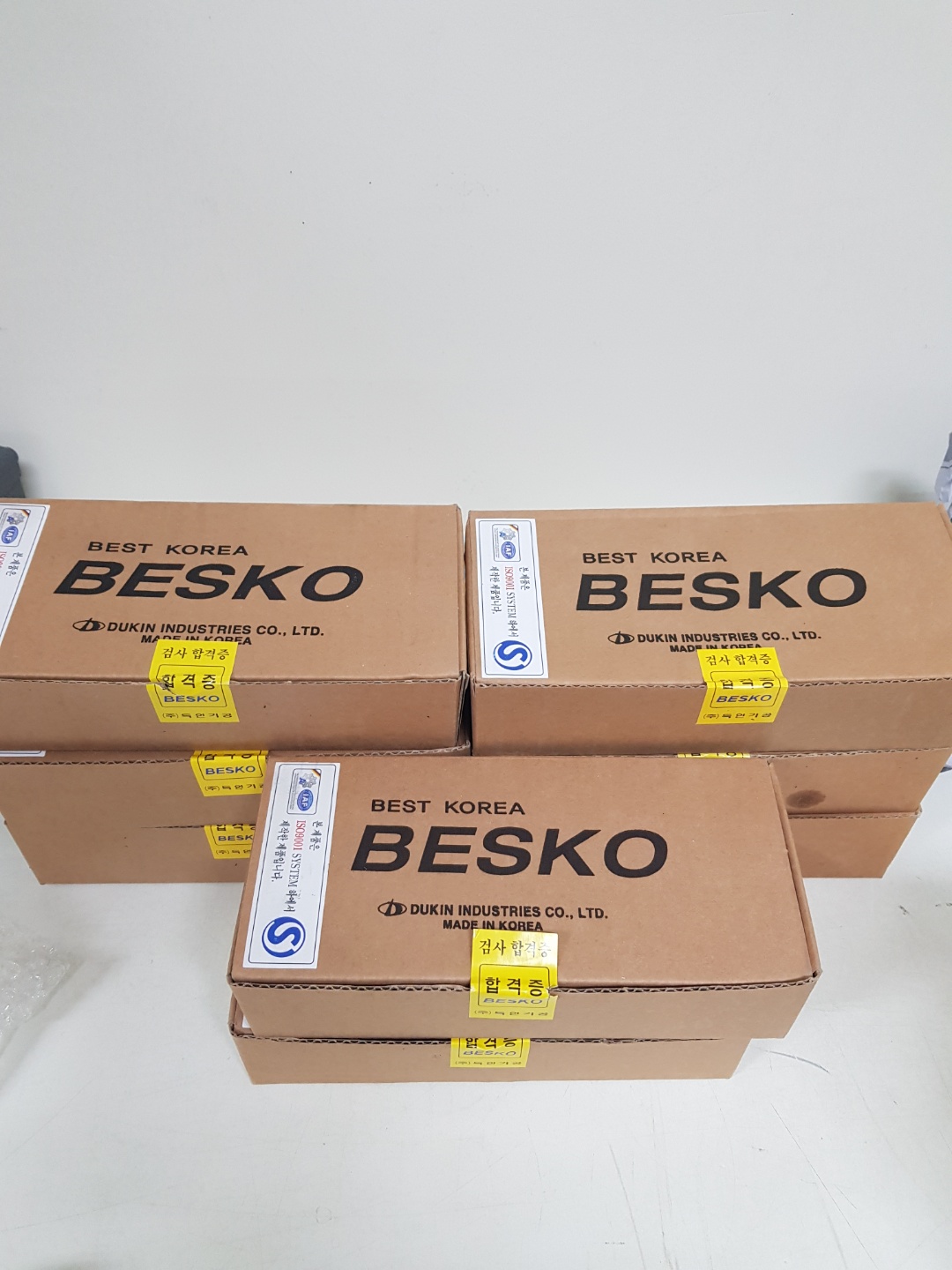 KSO-G02-66CP-10 / Solenoid Operated Valve / DUKIN INDUSTRIES (BESKO)