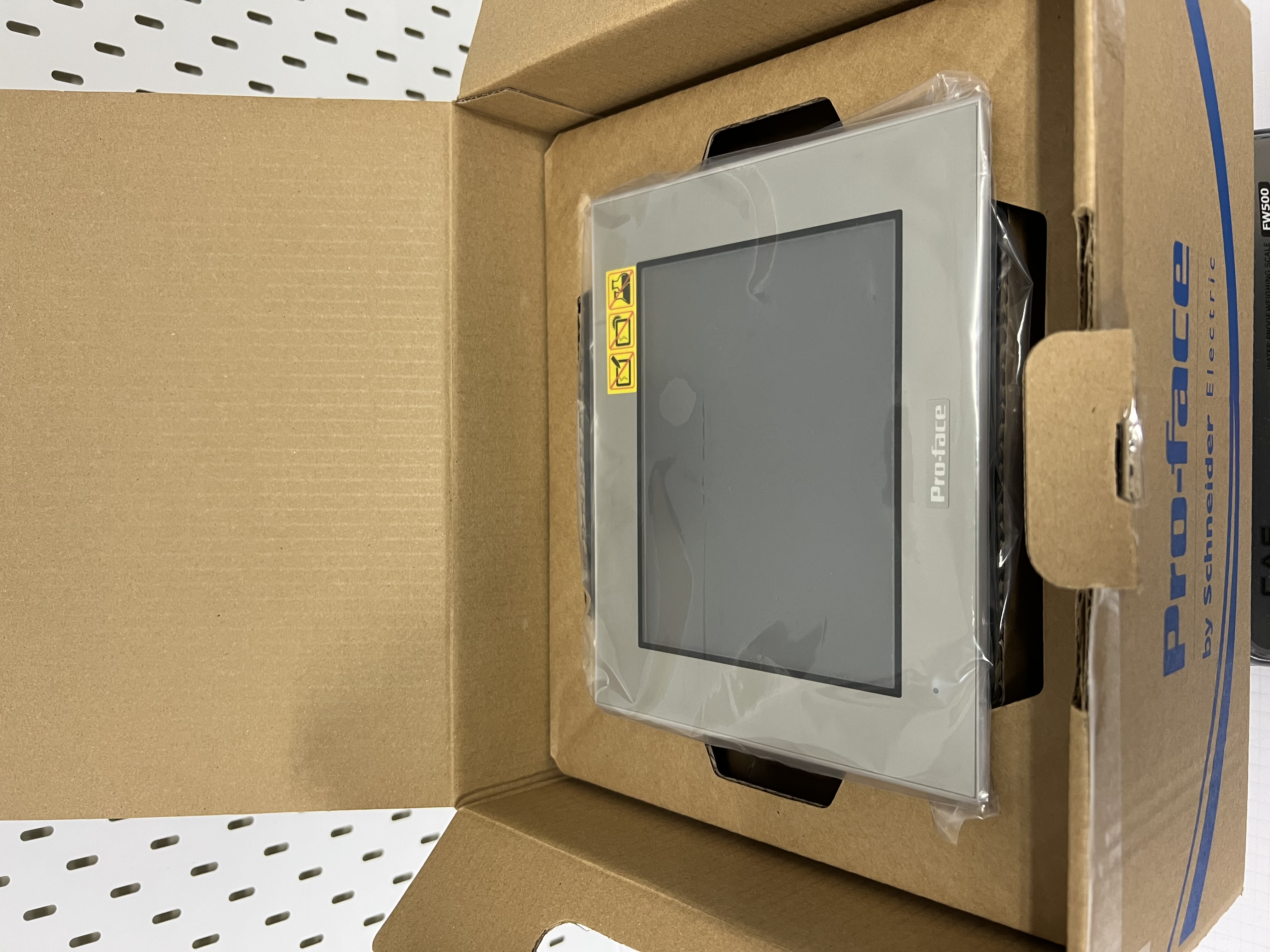 PFXGP4401TAD / Touch Panel / PRO-FACE (PROFACE)