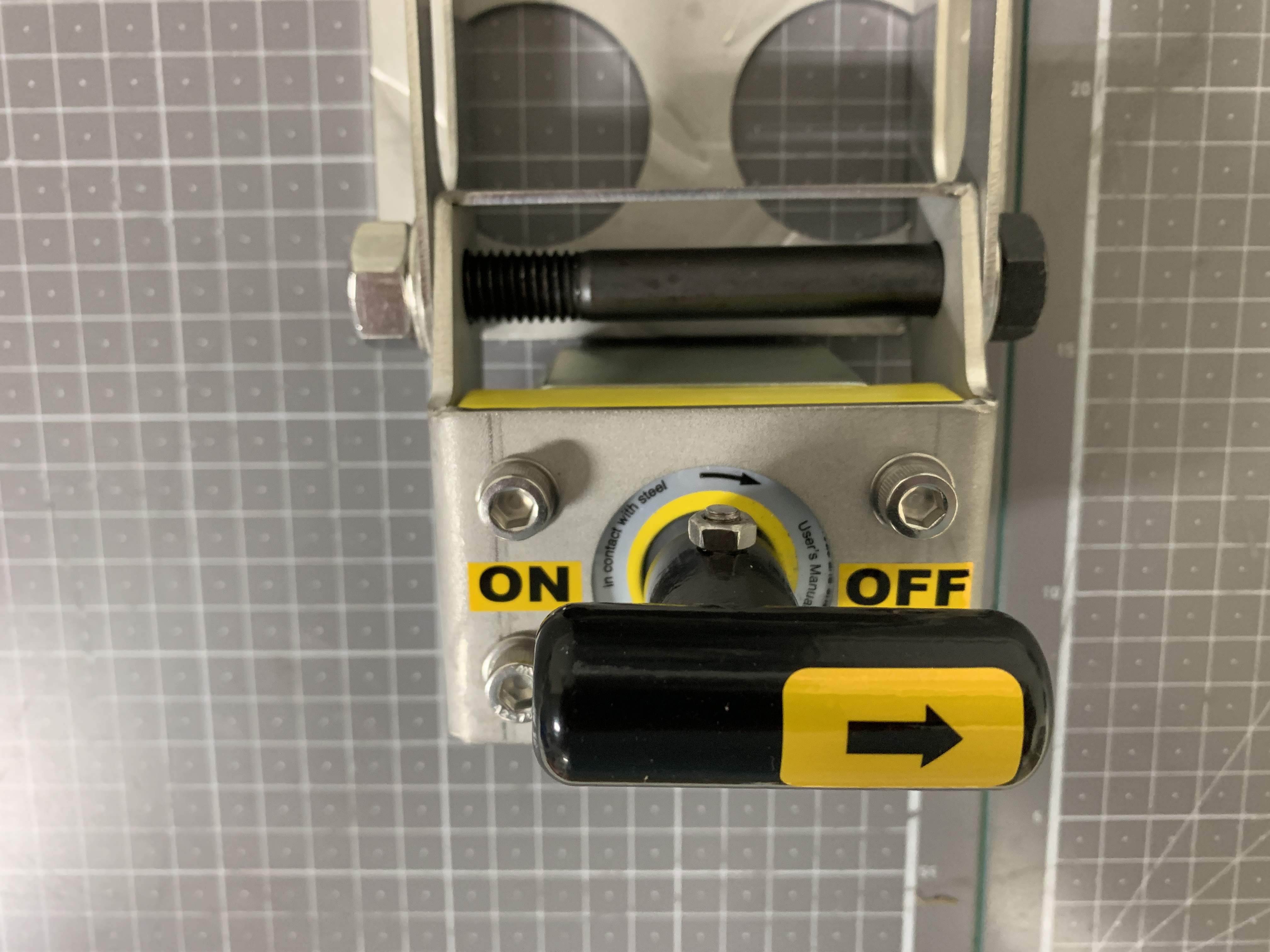 SCFD-320 / Magnetic Foot Holder on a Slope / MAG SWITCH