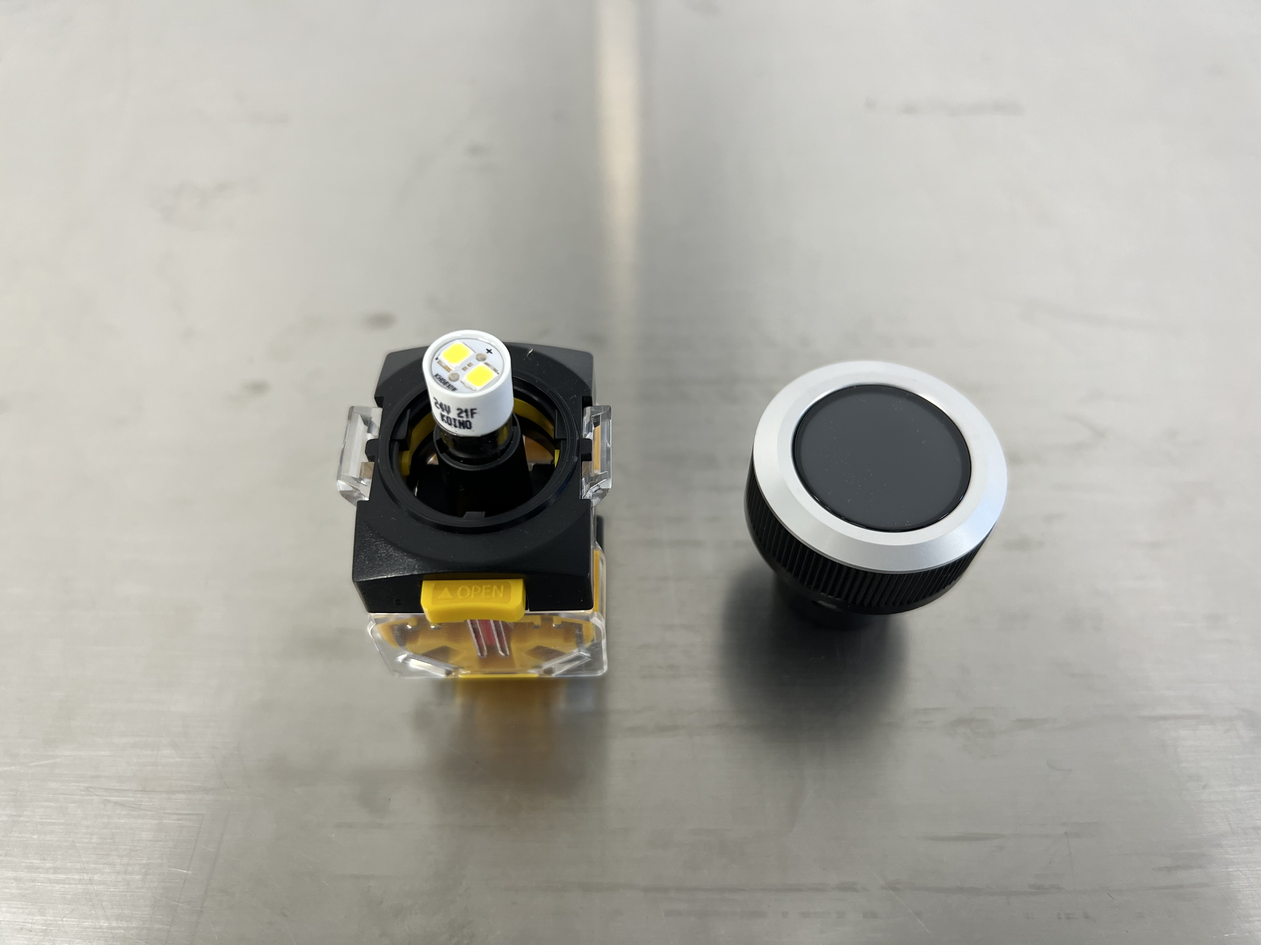 KH-NF30-BM3CBK11 / KOINO Illuminated Push Button Switch / KUN HUNG ...