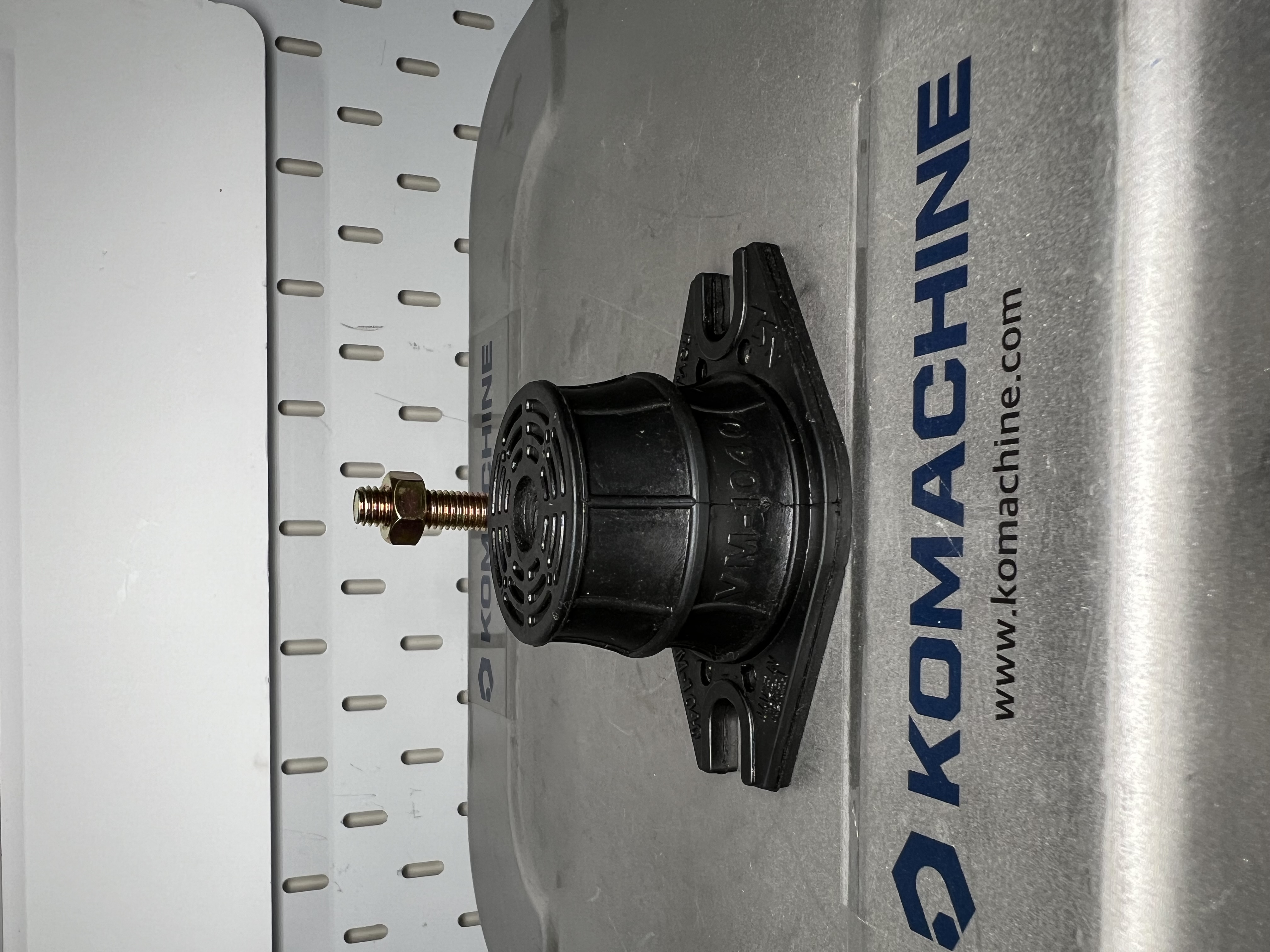 VM-1040 / Rubber Mount / NSV
