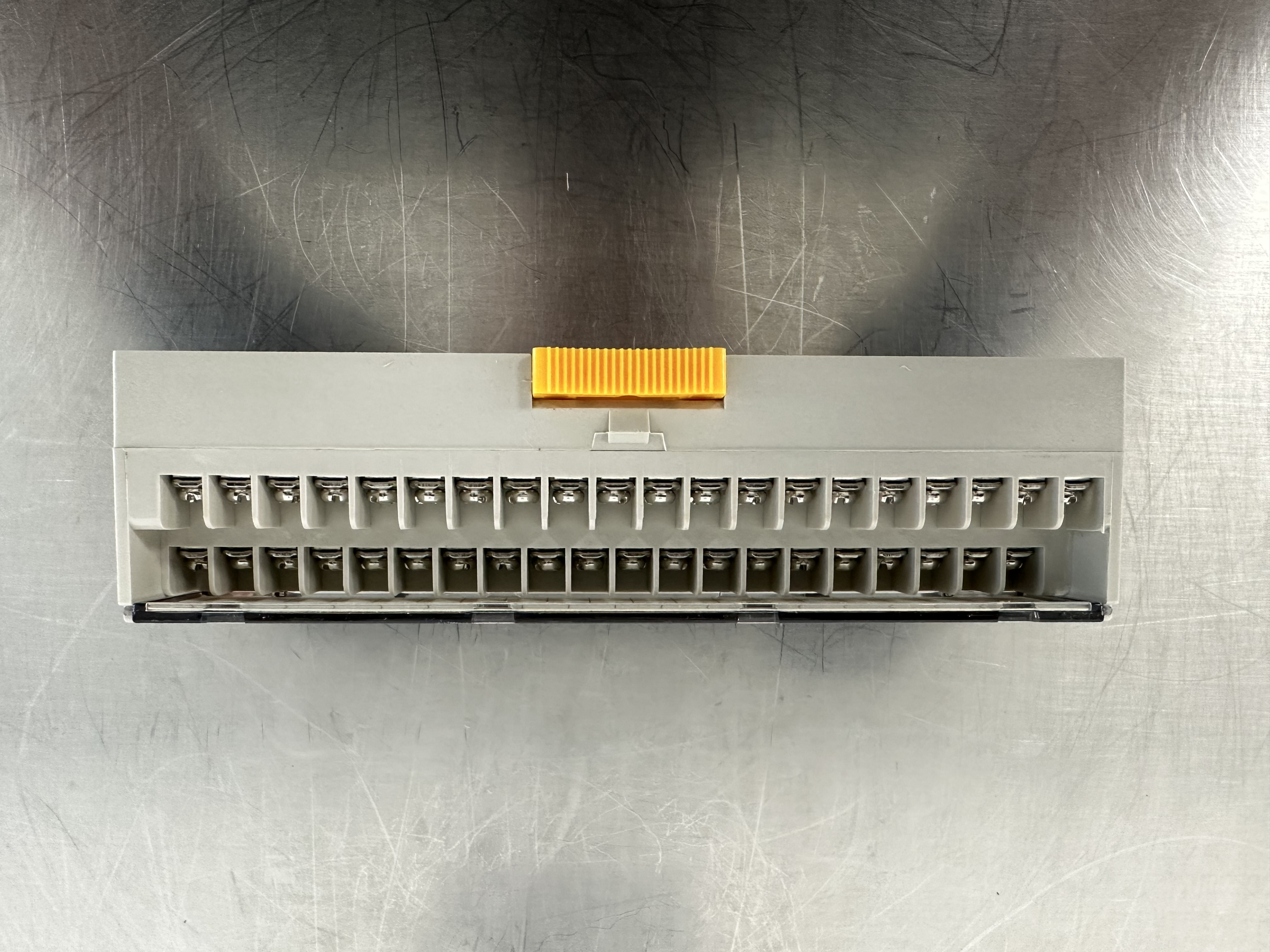 XTB-40H / Interface Terminal / SAMWON ACT (IOLINK)