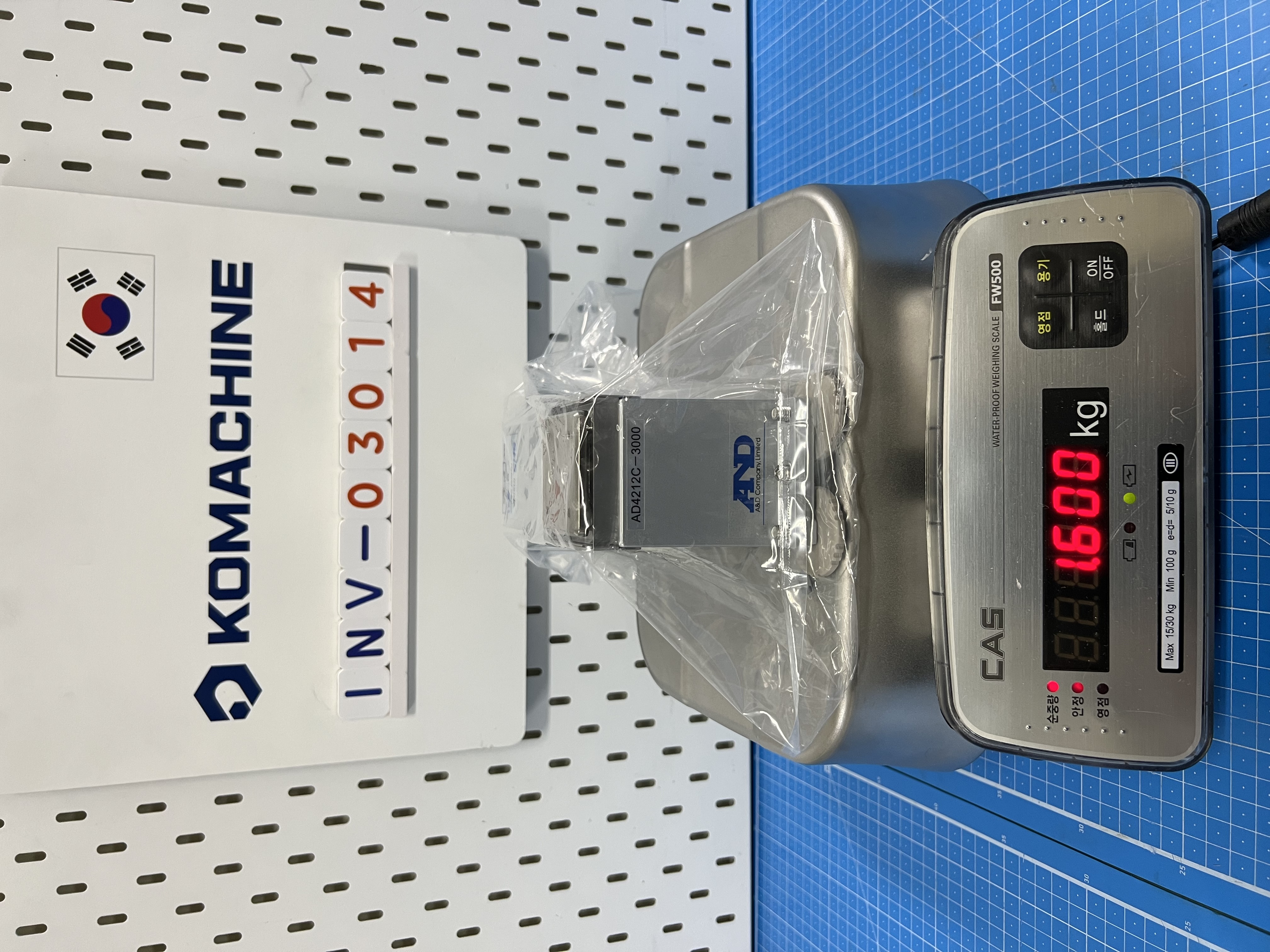 AD-4212C-3000 / Weighing Machine / AND (A&D)